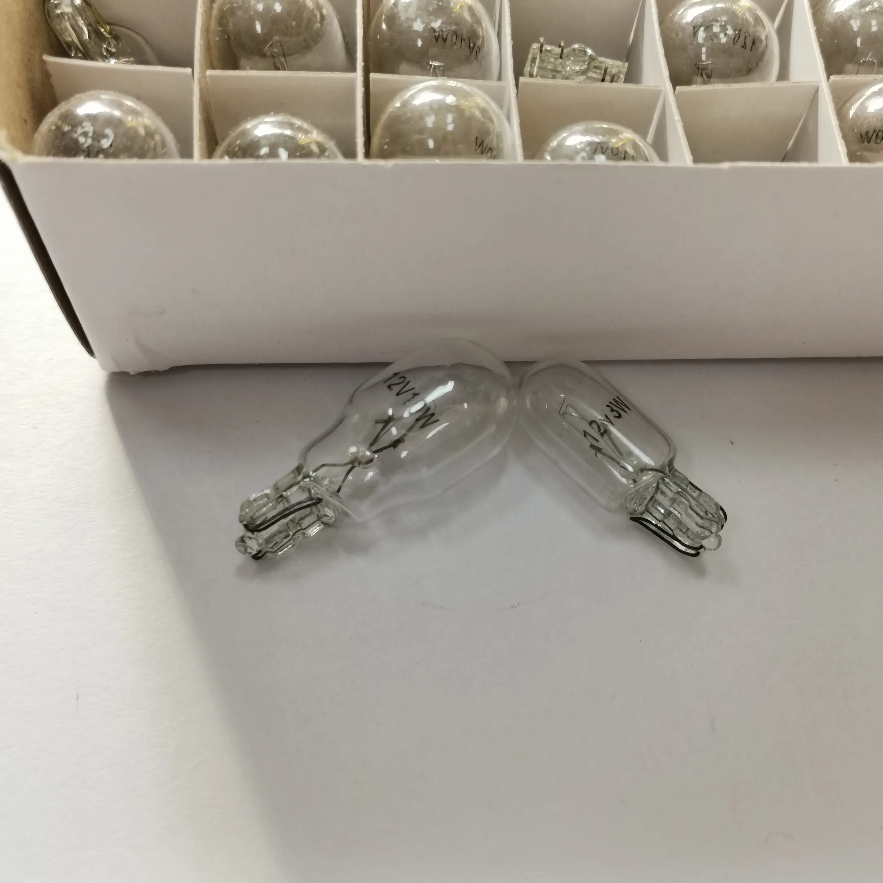 Universal T10 Halogen Bulbs 12v 3w Lighting Canbus Amber Color Wedges ...