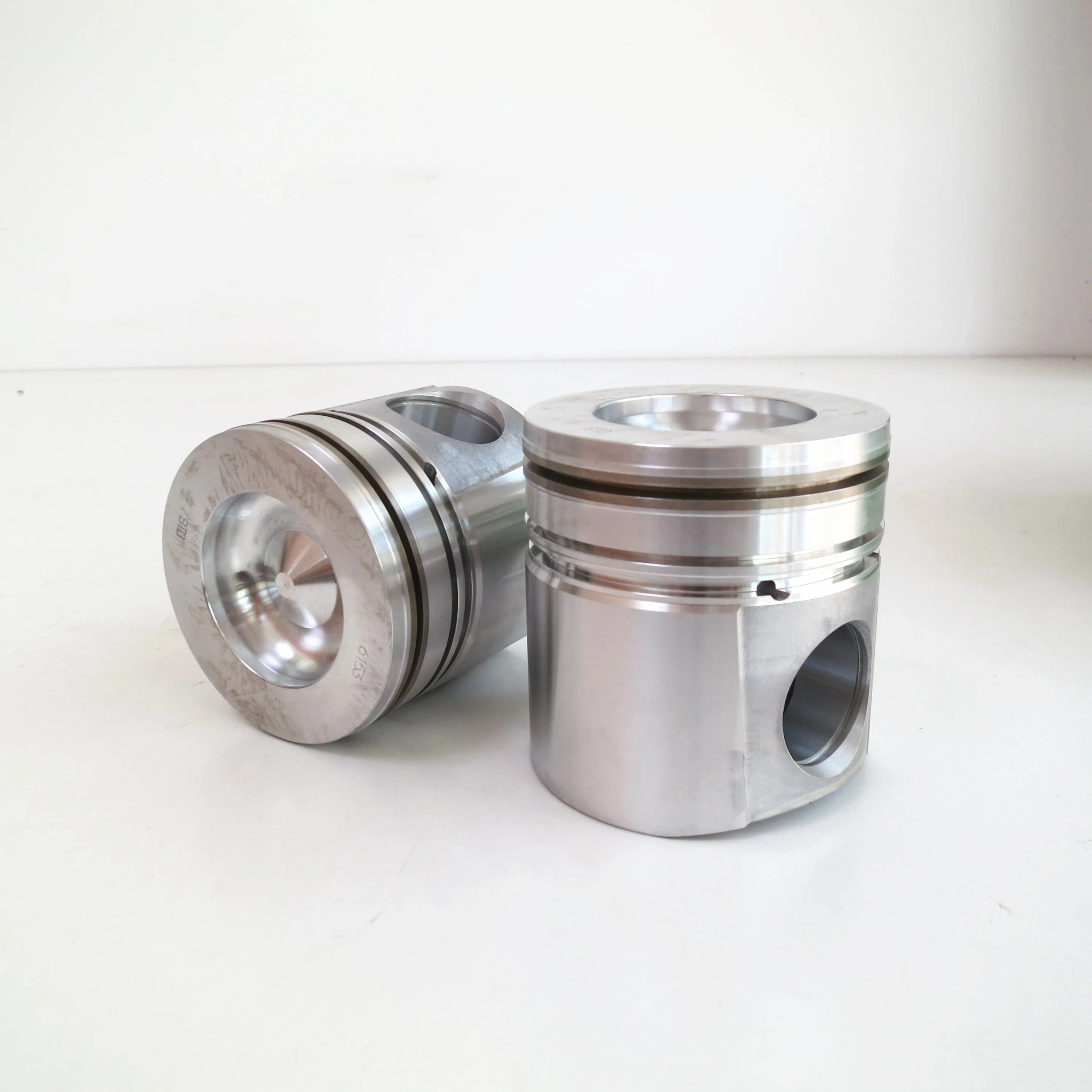 Qsb 5.9 Diesel Engine Cylinder Piston Parts 3946153 Engine Pistons ...