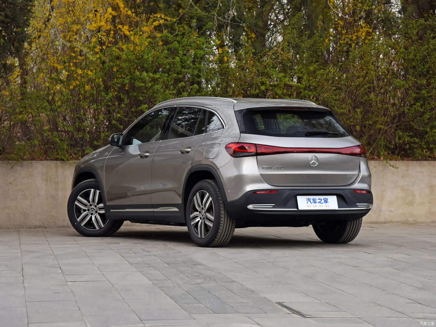 Stock Mercedes-Benz EQA 2023 Modified EQA 260 Pure Electric New Energy Electric Car EQA 260 2024 ...