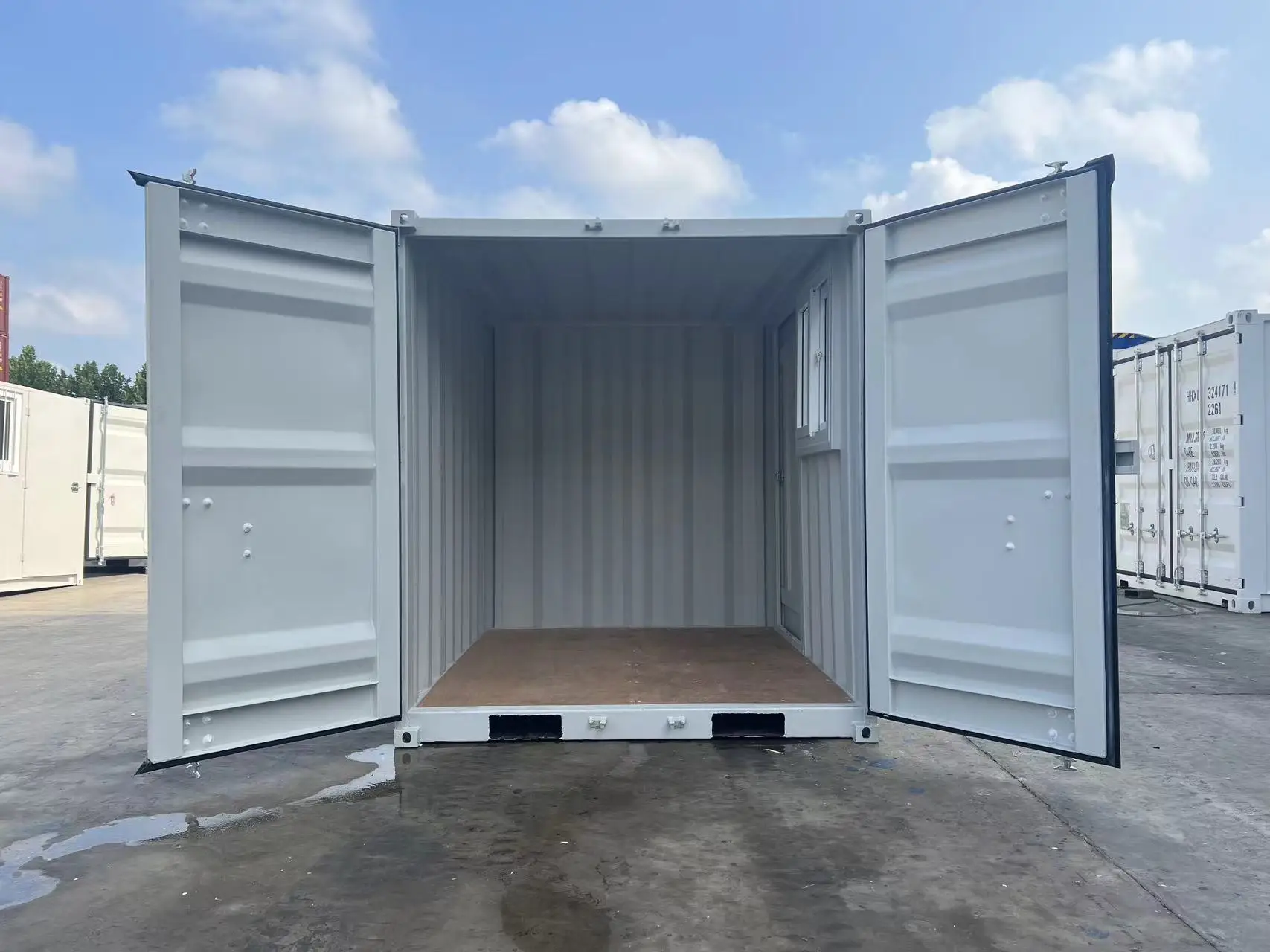 8FT Dry Container - Reliable Shipping and Storage Solution