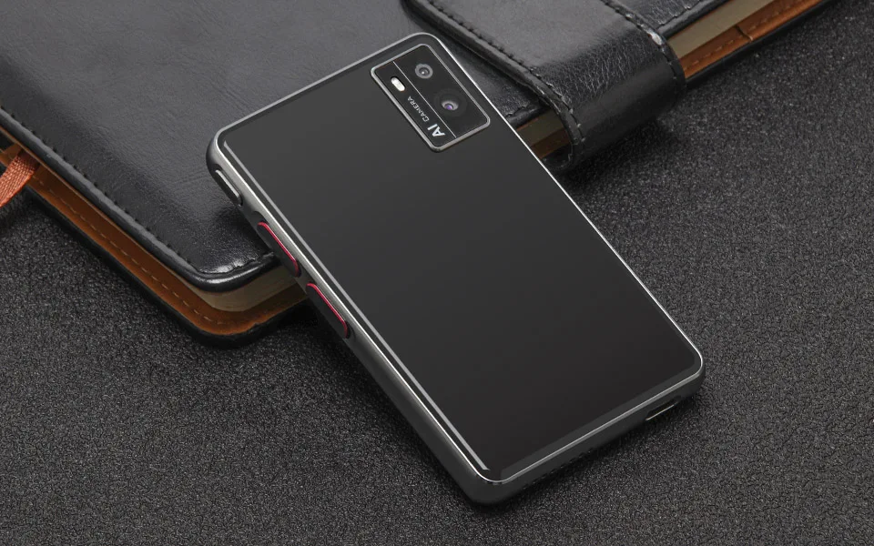 Uniwa MP3 MP4 Player - 4 Inch Android Media Device with Wifi