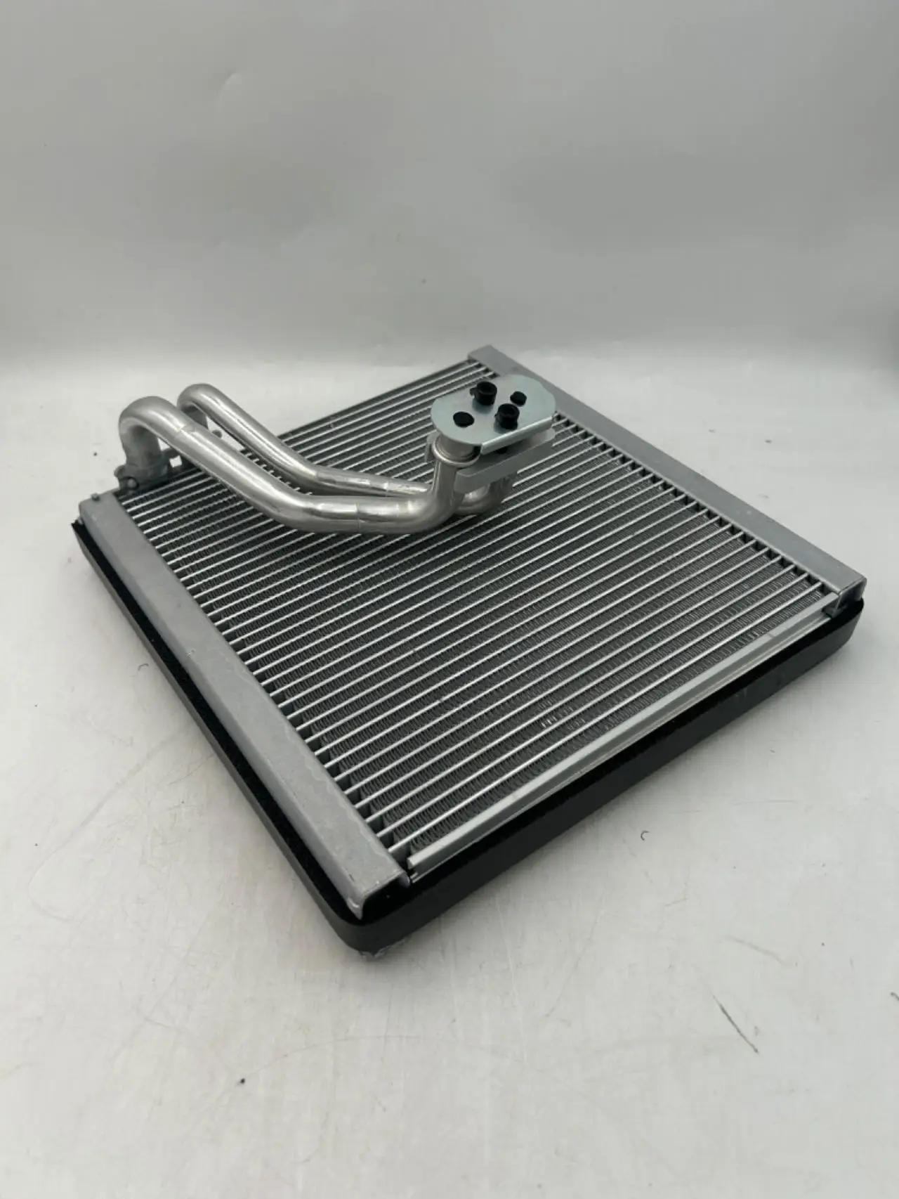 Auto Parts Front Car Ac Evaporator Core For Volkswagen Vw Golf 7 Gti 5g ...