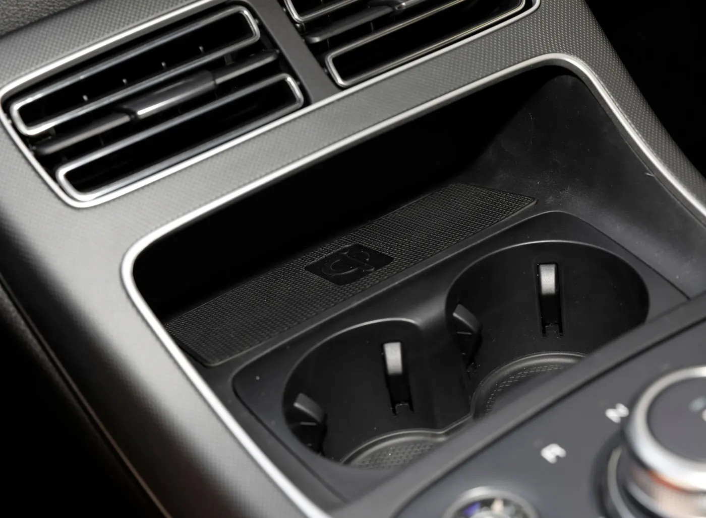 Byd Compact Car Destroyer 05 Quzhujian Vehicle Byd Chaser China Long ...