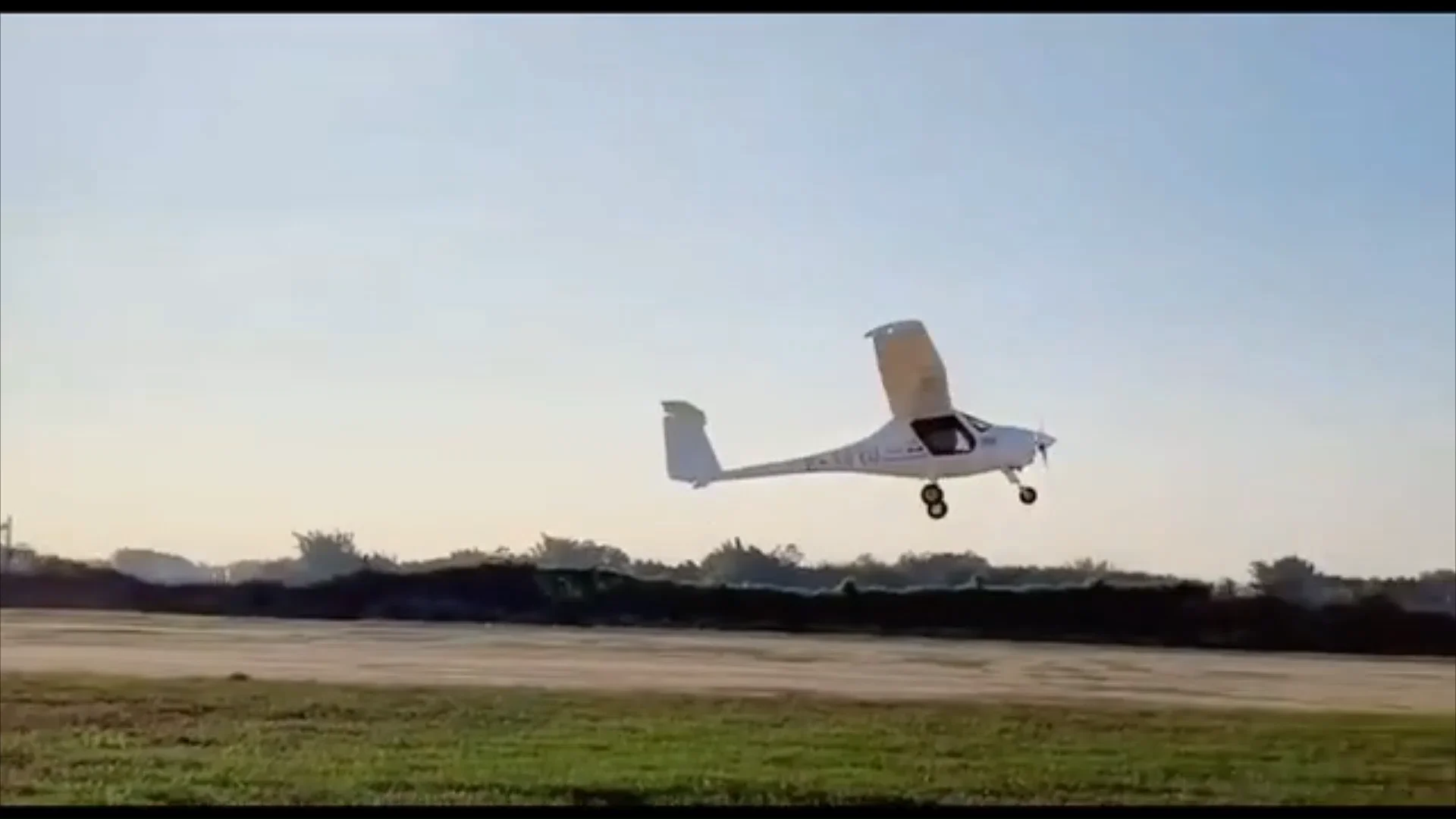 100kg Capacity Lifting Aircraft Waterproof 100km 200km Rc Control Uav ...