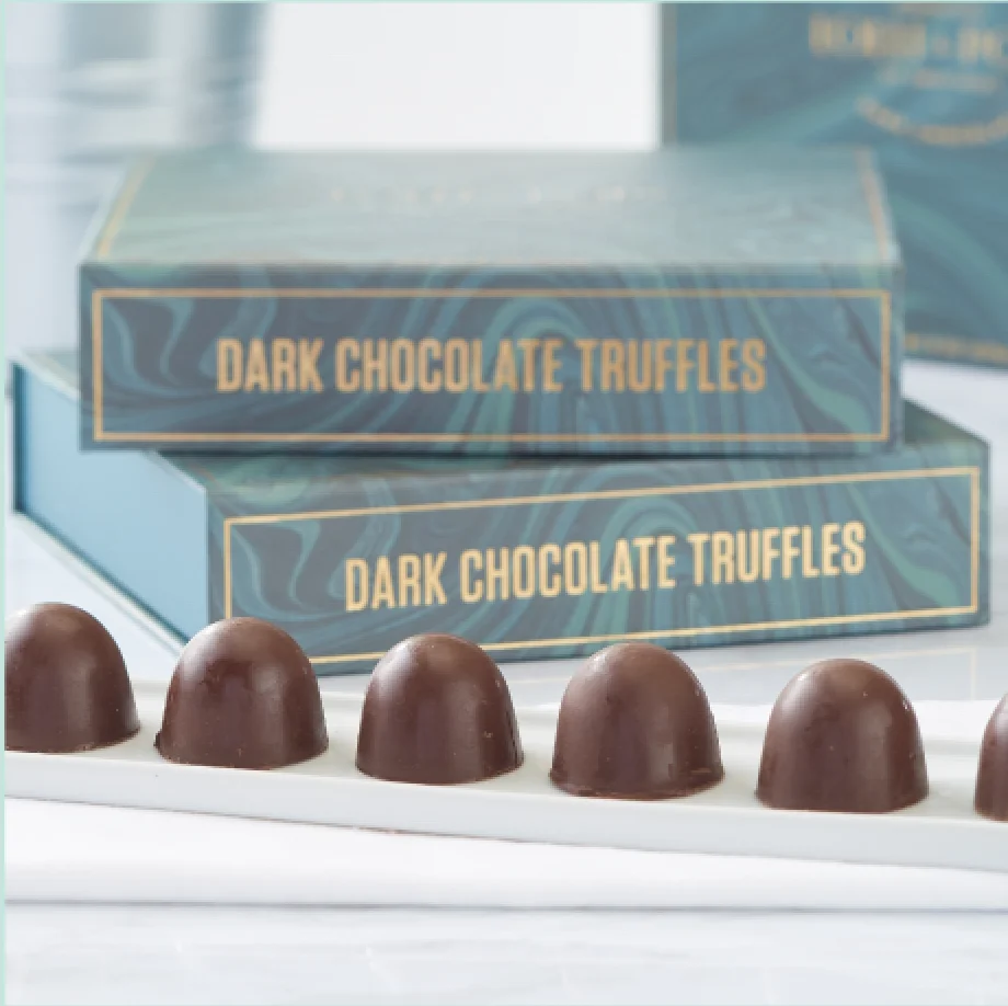 Magnetic Paper Chocolate Packaging Gift Boxes with Divider
