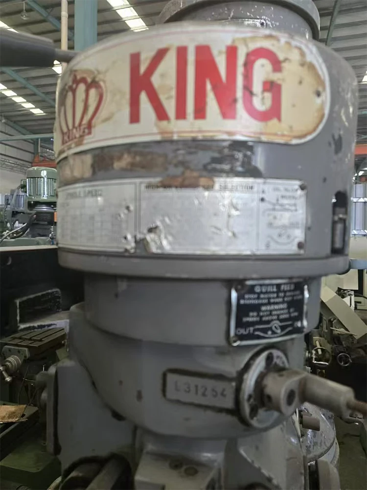 Vertical Metal Milling Machine for Sale - Taiwan High Speed