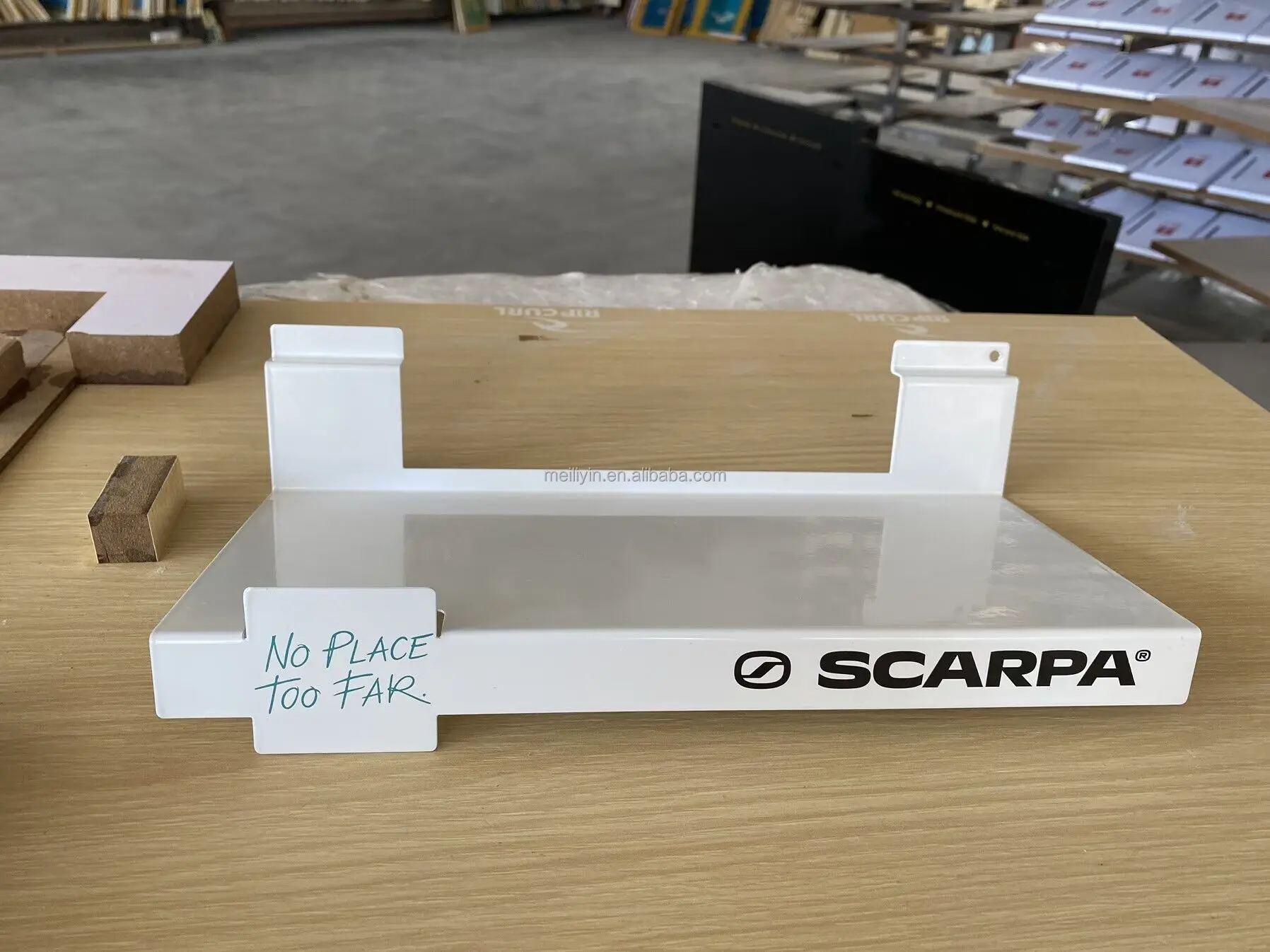 Customized Retail Shop Display Racks - Slatwall Shoe Shelves