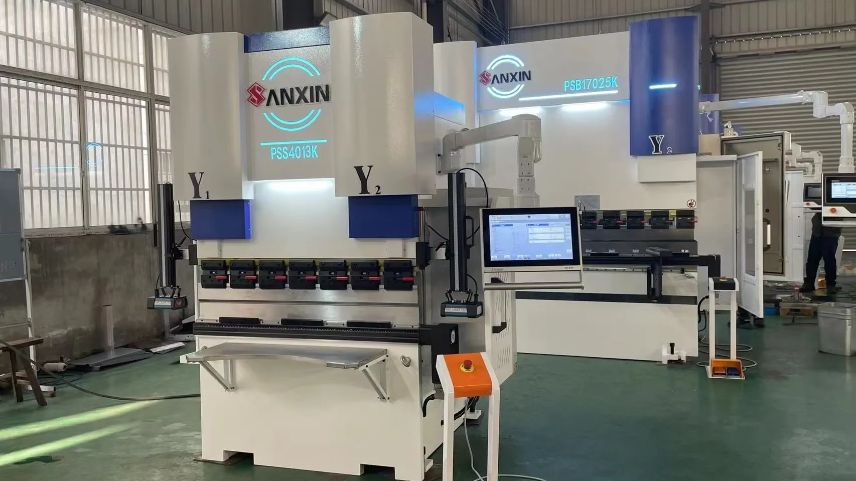 SANXIN Handheld Laser Welding Machine - 4 in 1 Precision