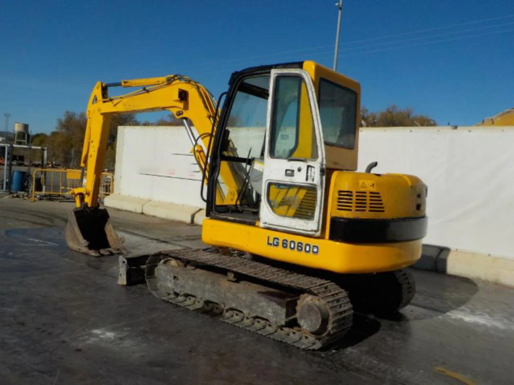 6 Ton Lonking Mini Digging Crawler Excavator CDM6060