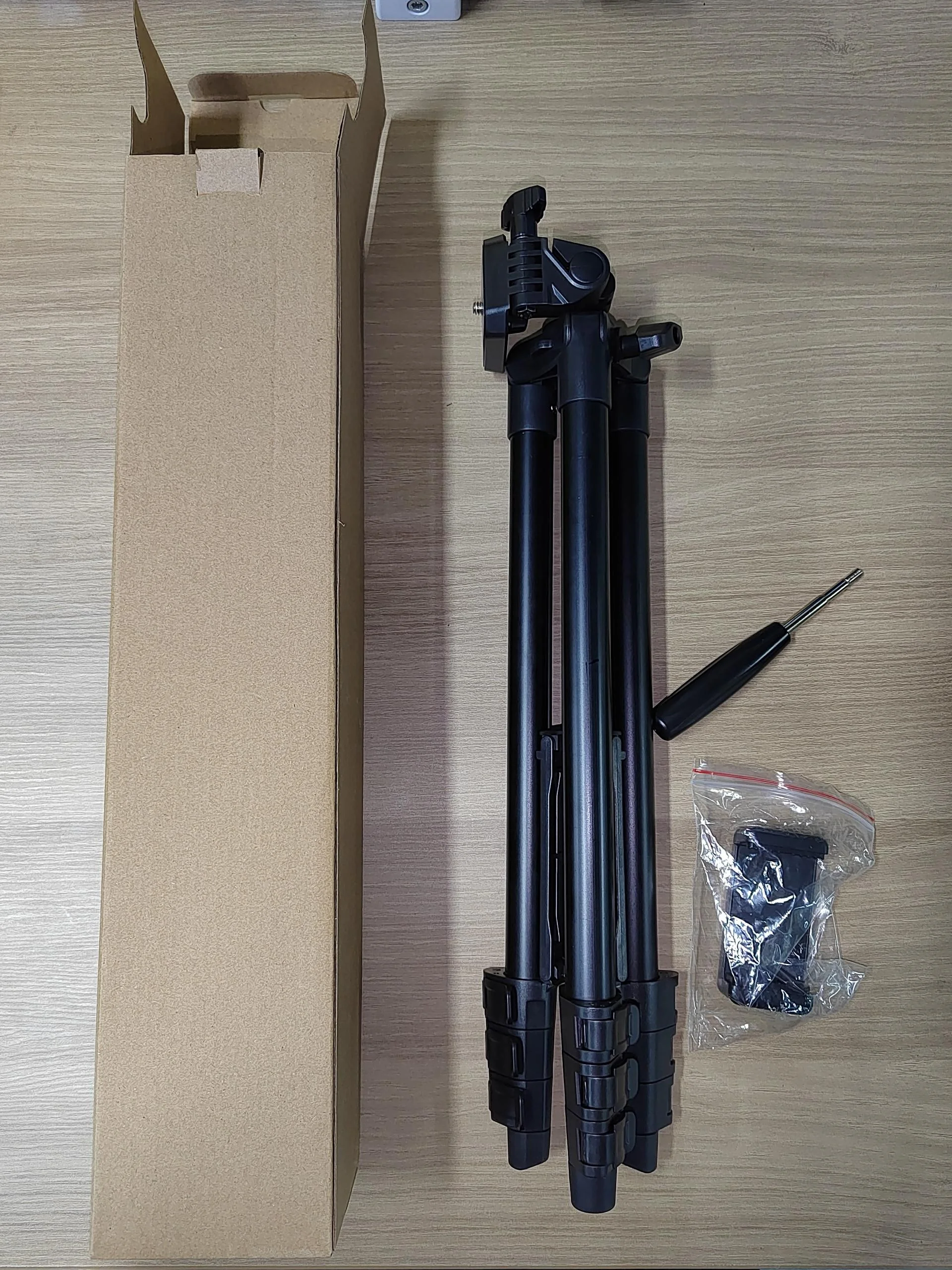 Height-adjustable Floor Stand For Camera Phone Live Streaming Photo ...