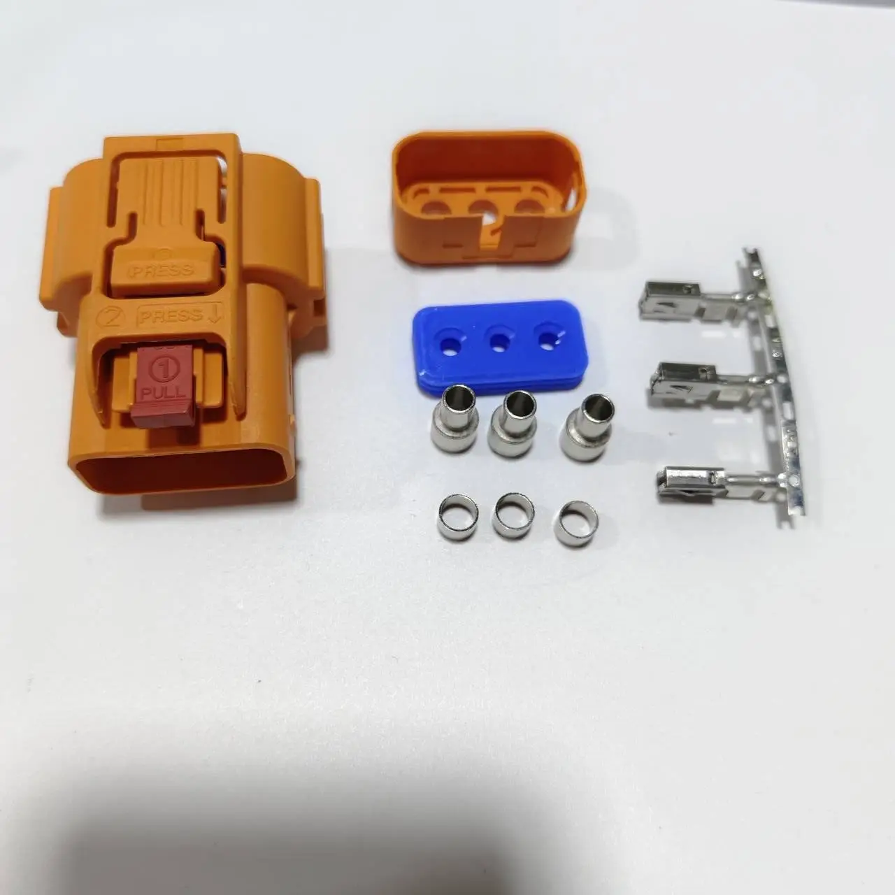 HVIL EV Battery Connectors - High Voltage Safety Lock