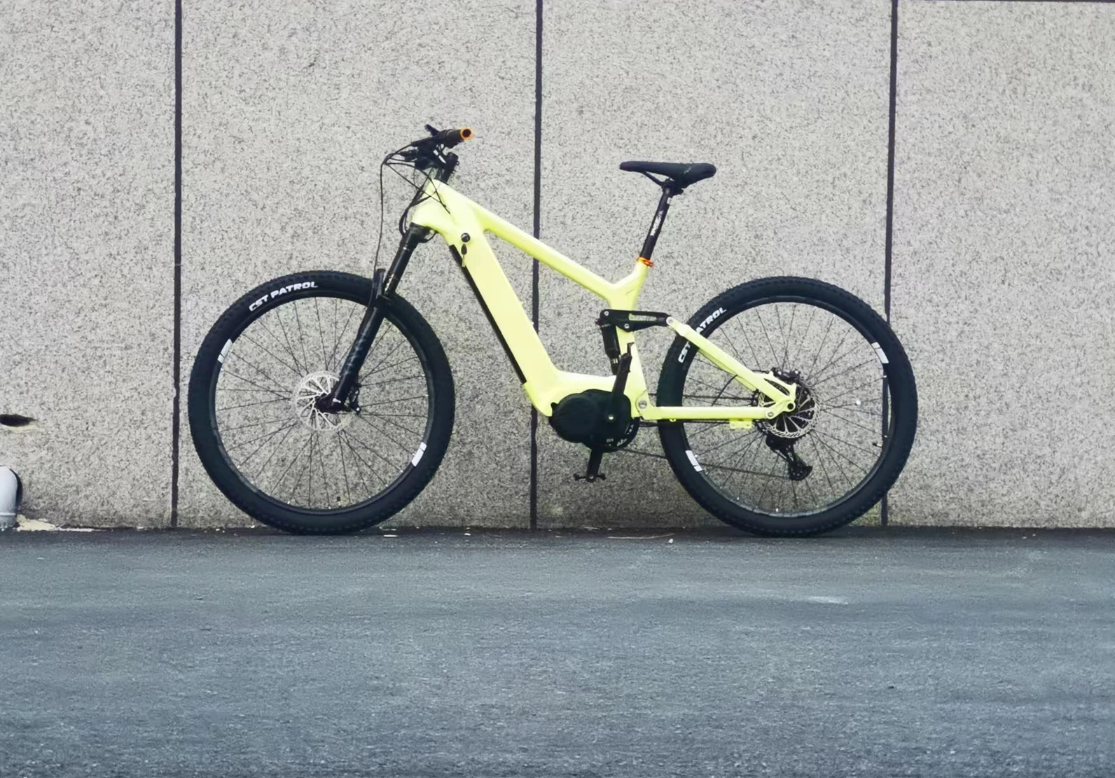 BAFANG M620 ULTRA Frame MTB Ebike - Carbon Fiber & Performance