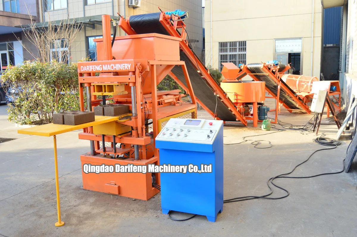 Hydraulic Compressed Earth Soil Interlock Brick Block Molding Machines ...