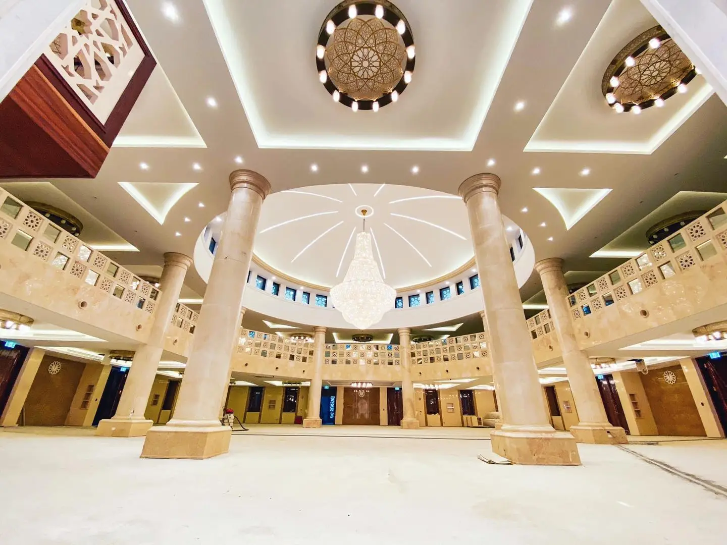 Customized Mosque Building Design - White Limestone Marble