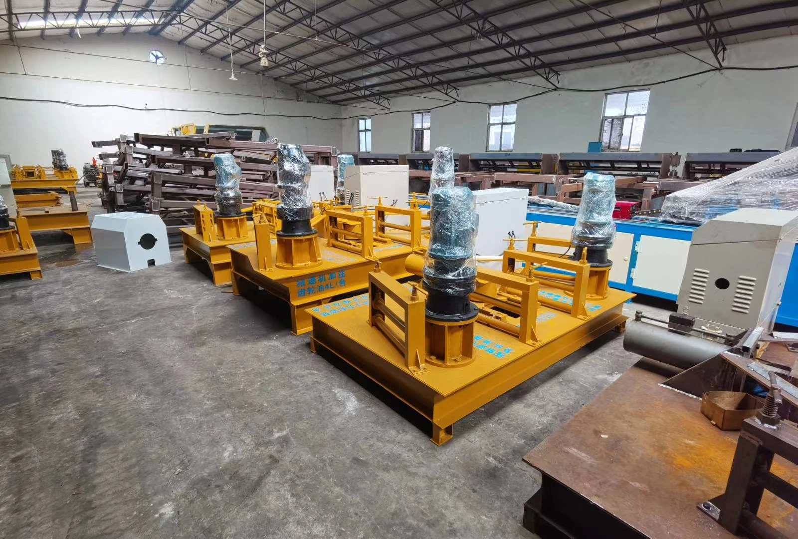 Lwgj Series H Steel Beam Bending Machine For Rolled Sections - Buy ...