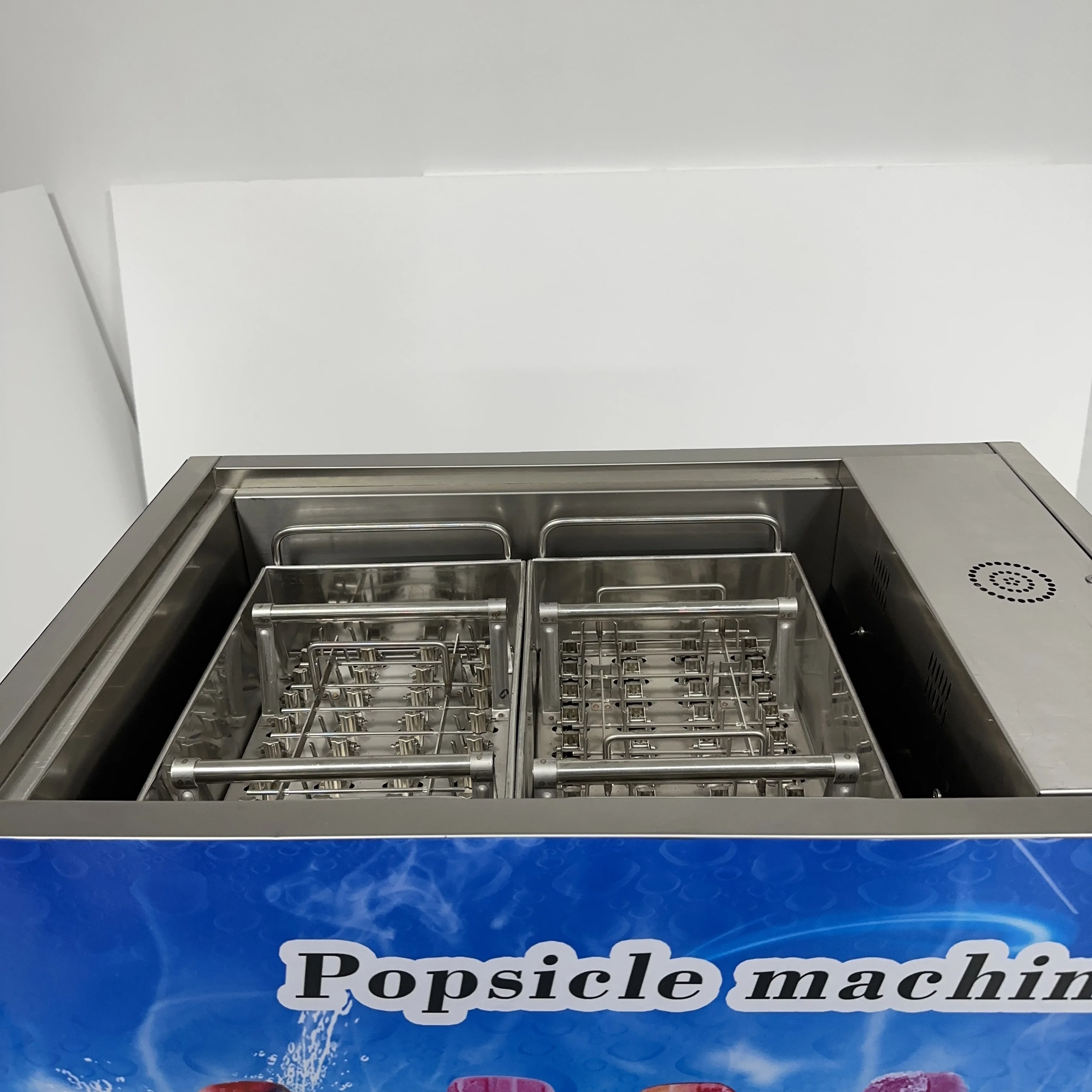 Portable Ice Lolly Popsicle Making Machine 4 Mould Vending Machine ...