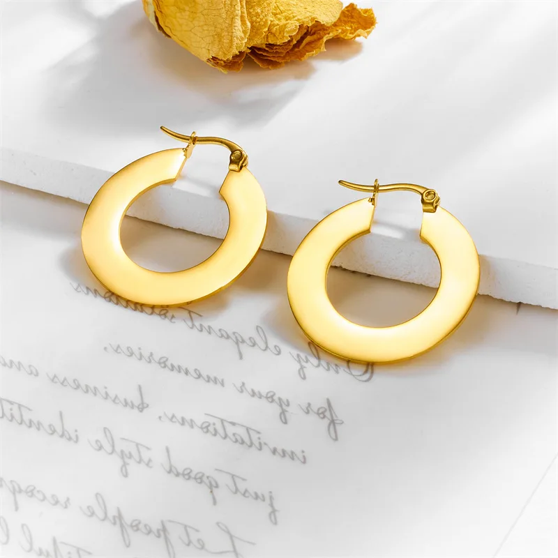Creative Circular Geometric Smooth Surface Fine Hoop Earing Atmospheric ...
