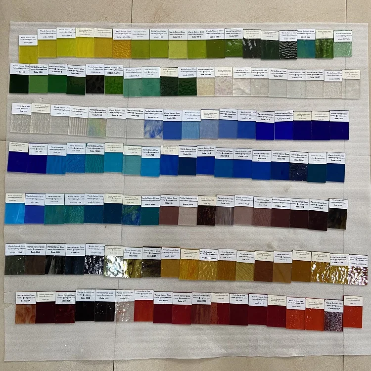 WANDIOR Factory Store Sample Box - 300 Colors of Stained Glass