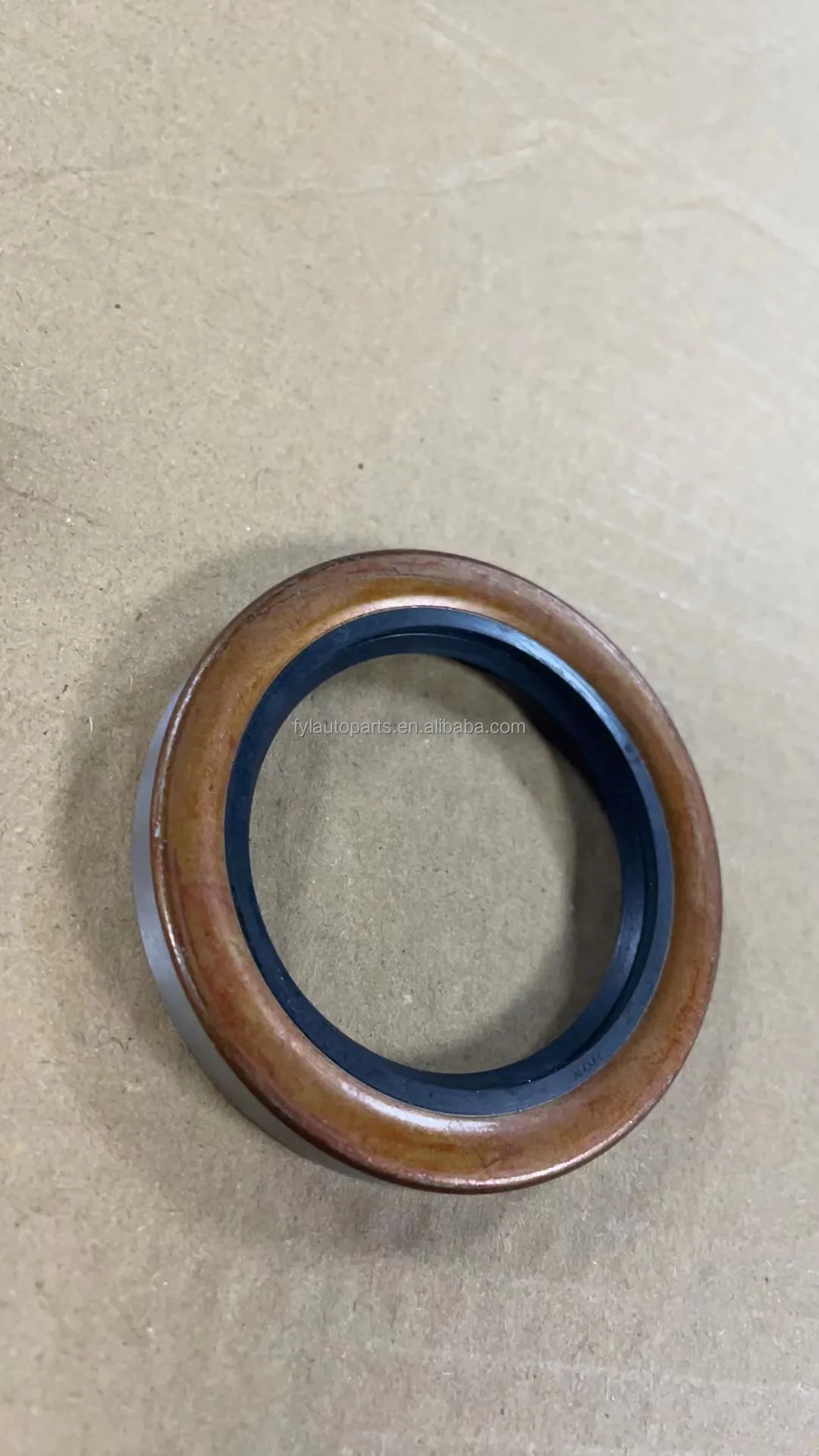 Auto Parts Rear Axle Oil Seal 90310-t0006 90310t0006 For Fortuner ...