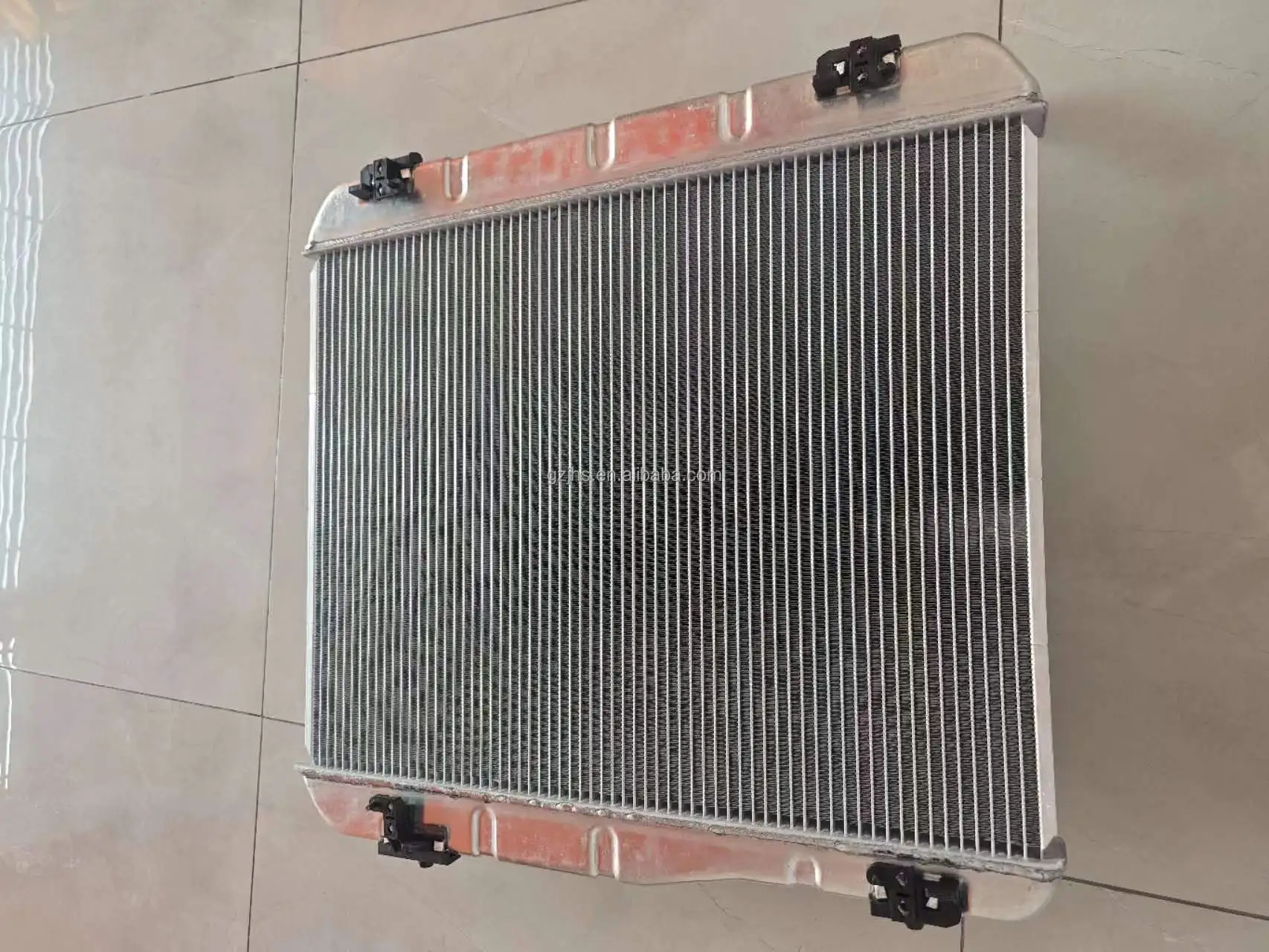 HIGH QUALITY AUTO PARTS RADIATORS FOR HIACE 2005-2017 Radiator 2KD FTV ...