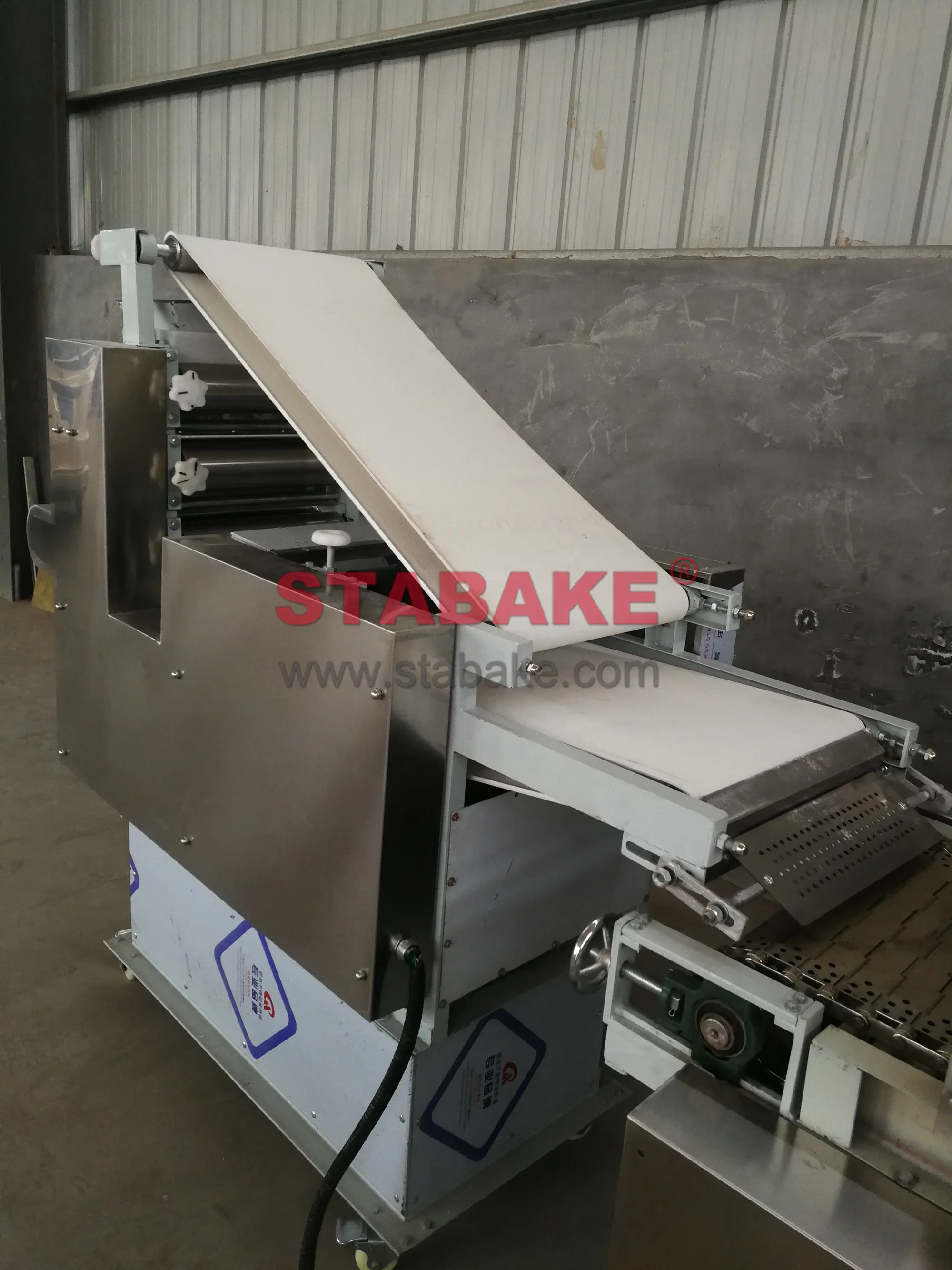 Automatic Roti Making Machine - Efficient & Reliable