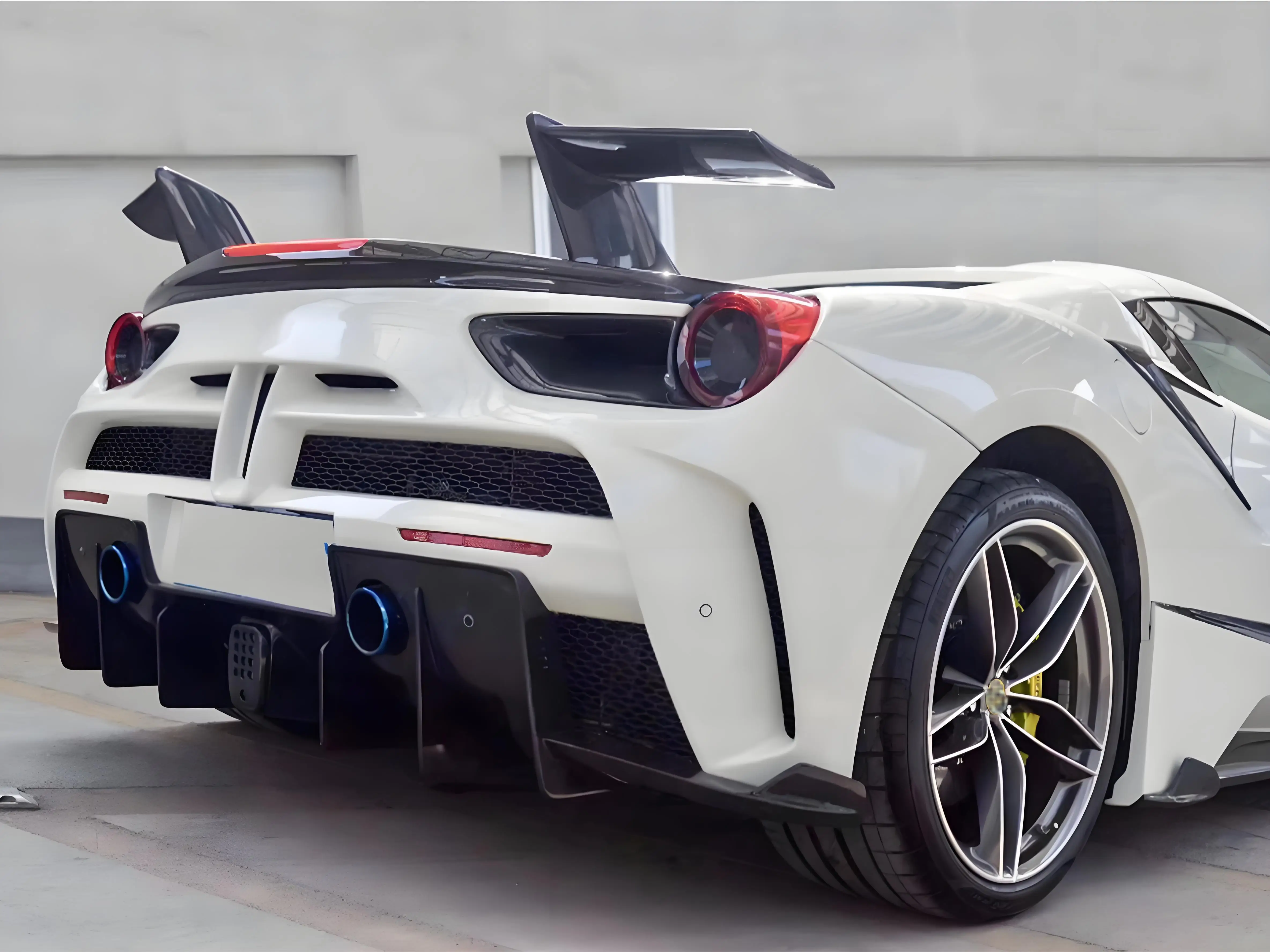 New M Style Bodykit for Ferrari 488gtb-Front & Rear Bumpers Side Skirts ...