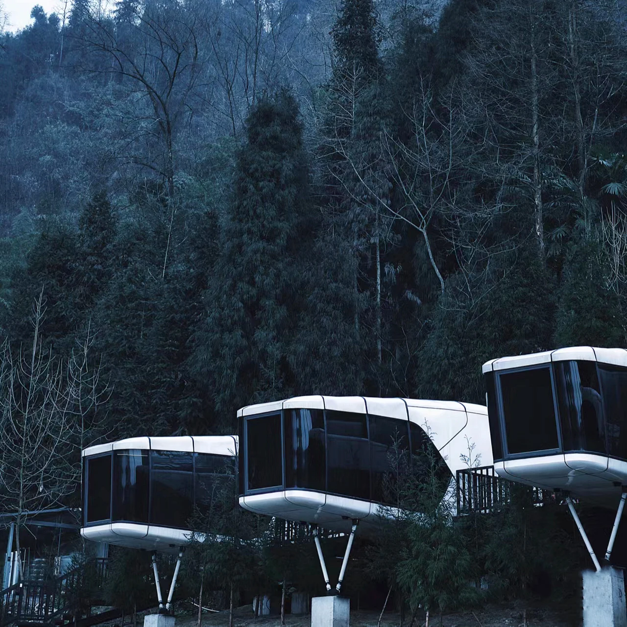 Small Kit Homes Volferda Capsule House - Portable Glamping Pod for ...