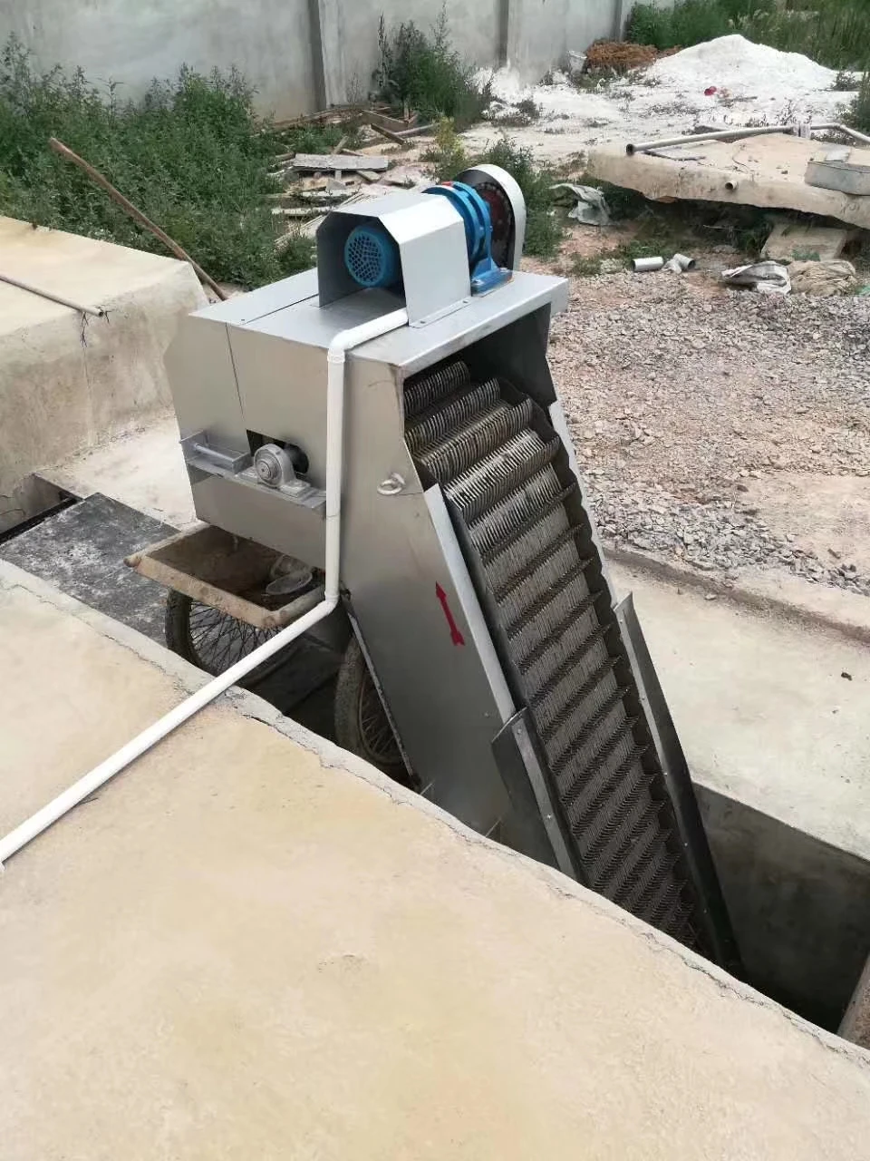 Automatic Vertical Mechanical Rotary Type Grille Wastewater Screen Bar ...