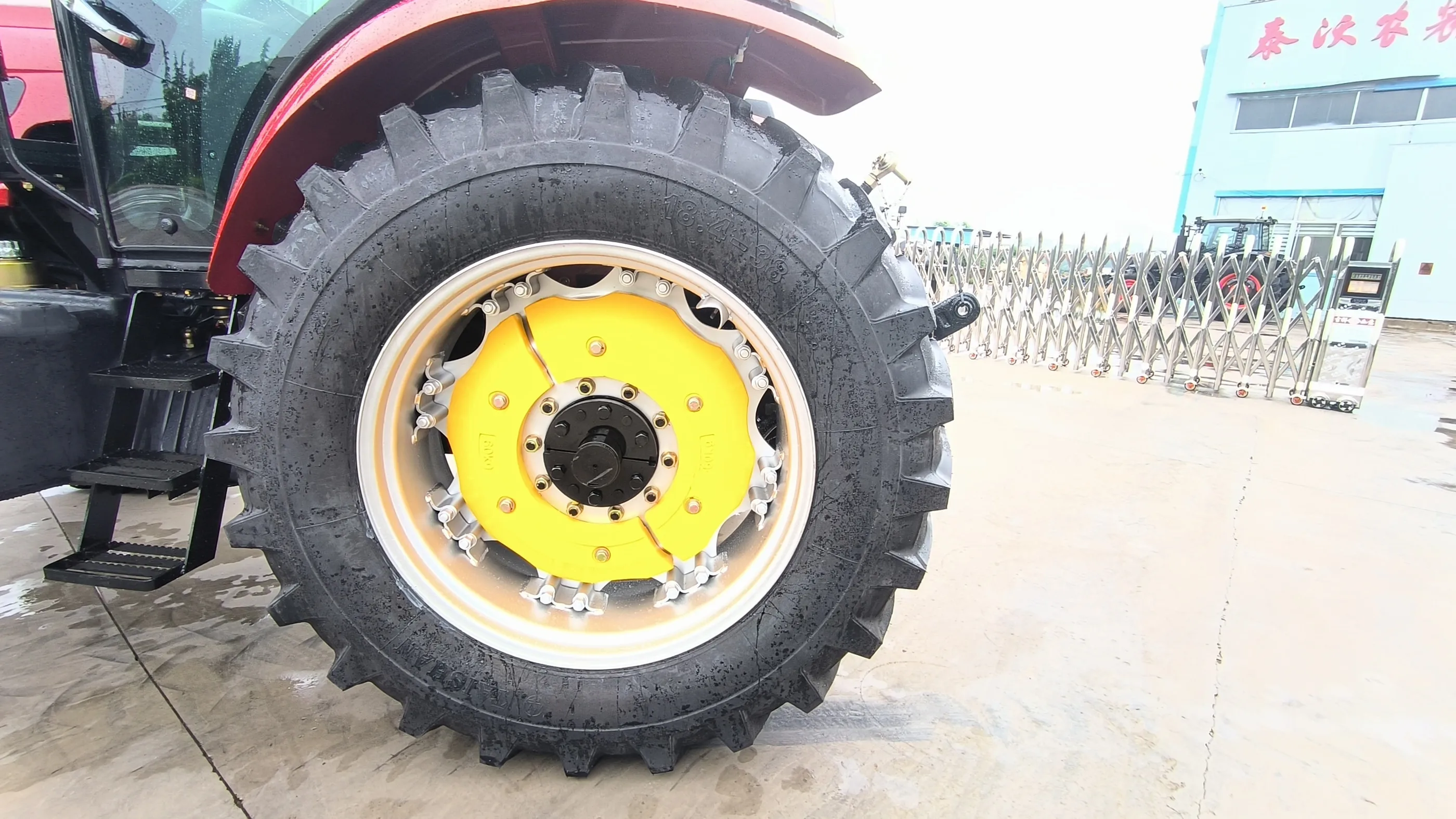 China Tavol 150HP 4WD Wheel Tractor for Agriculture | Durable Gear ...