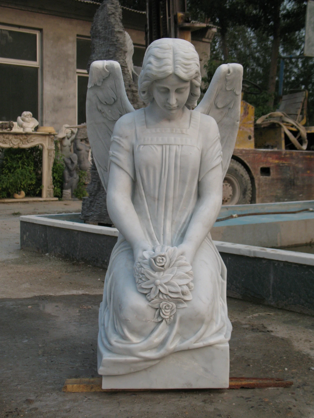 Custom Outdoor Life Size Stone Carved Marble Nude Woman Statues