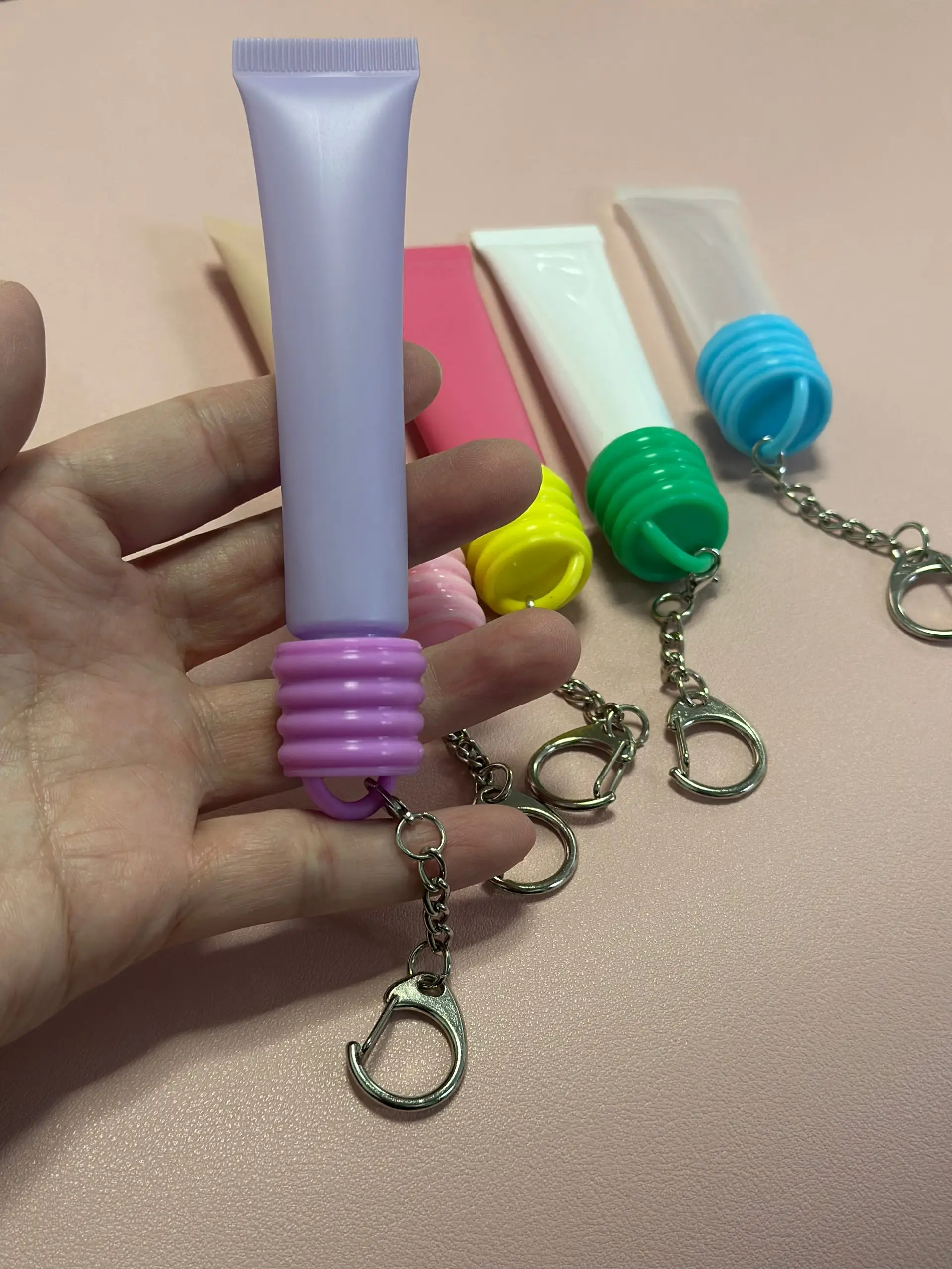 Alibaba.com: Customizable silicone mini keychain holder with soft ...