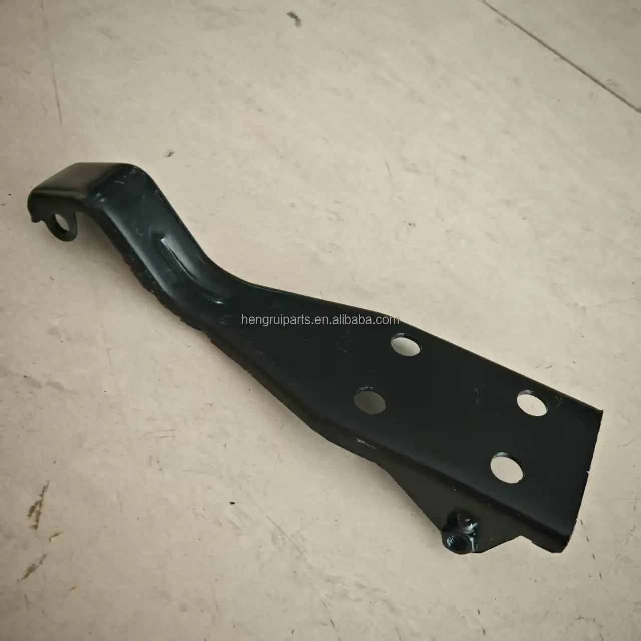 For SINOTRUK HOWO Heavy Truck Parts Door Hinge Welding Assembly ...