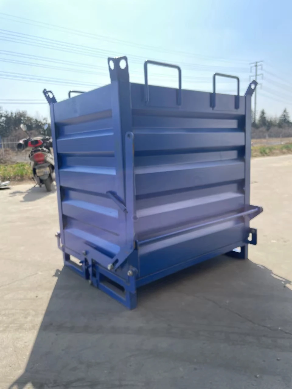 Container With Drop Away Base Workshop Heavy Collection Scrap Iron Box ...