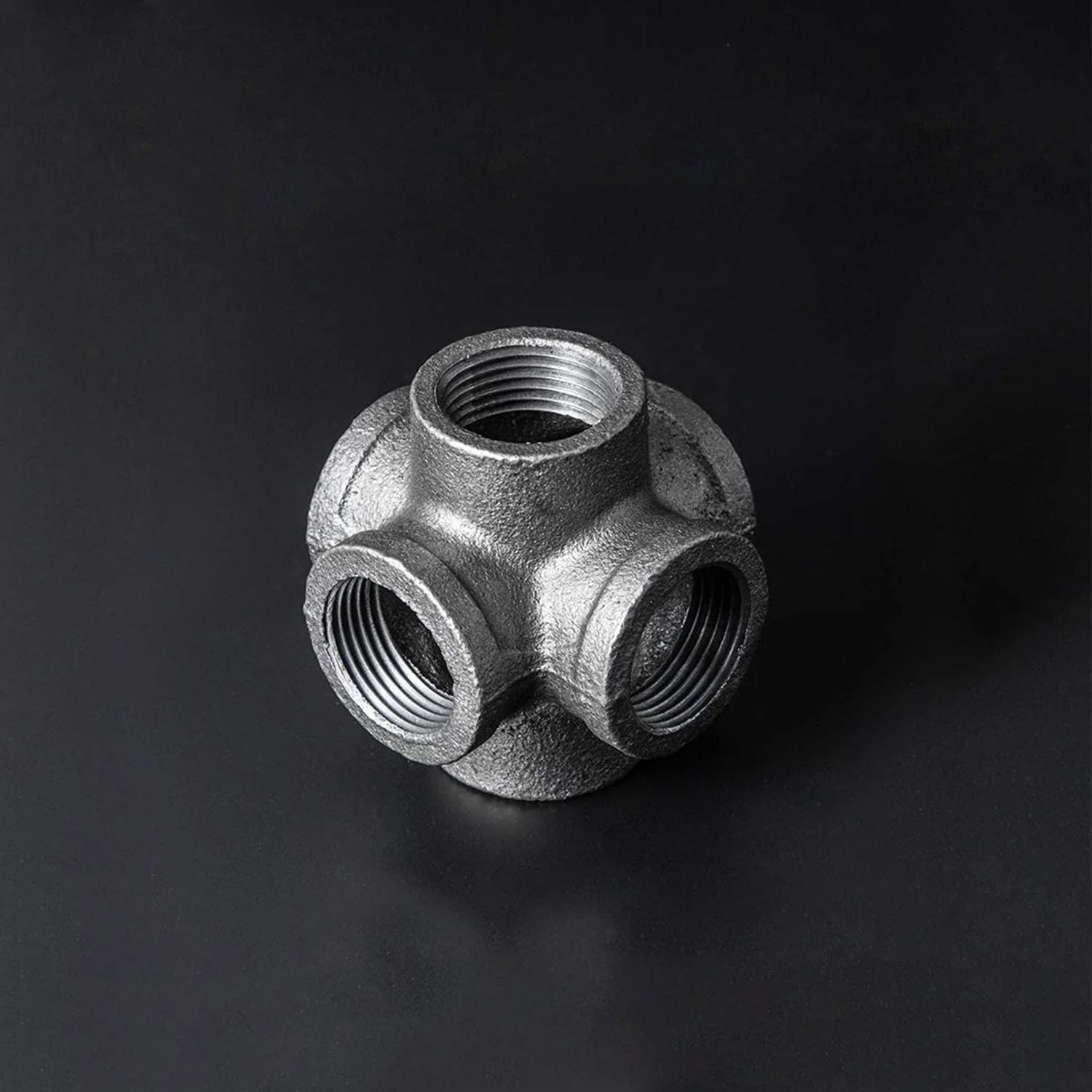 6 Way Side Outlet Cross Black Cast Iron Pipe Decor Fitting