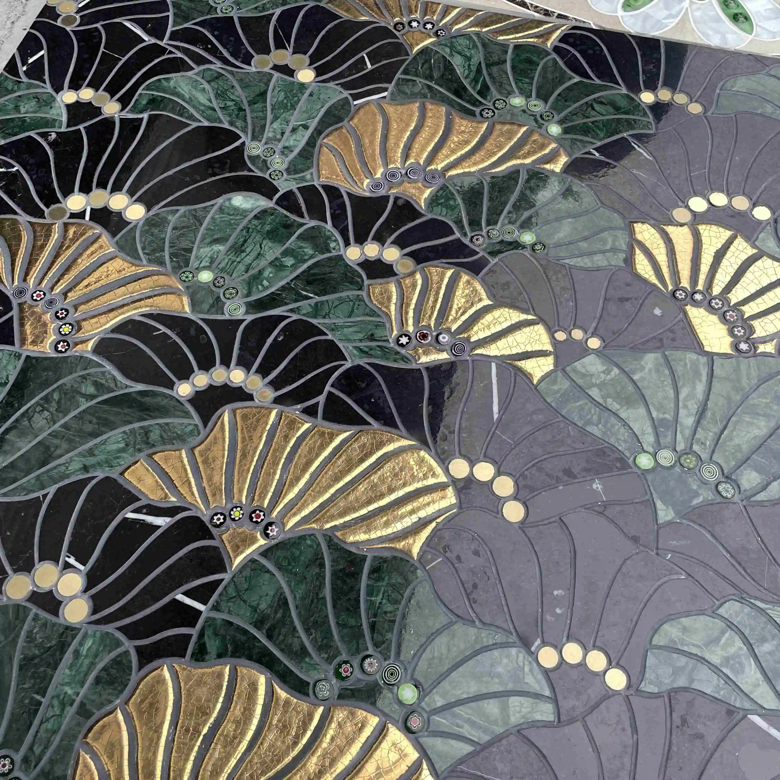 Custom Murano Glass And 3d Mosaic Dreamy Decoration Design Sense ...