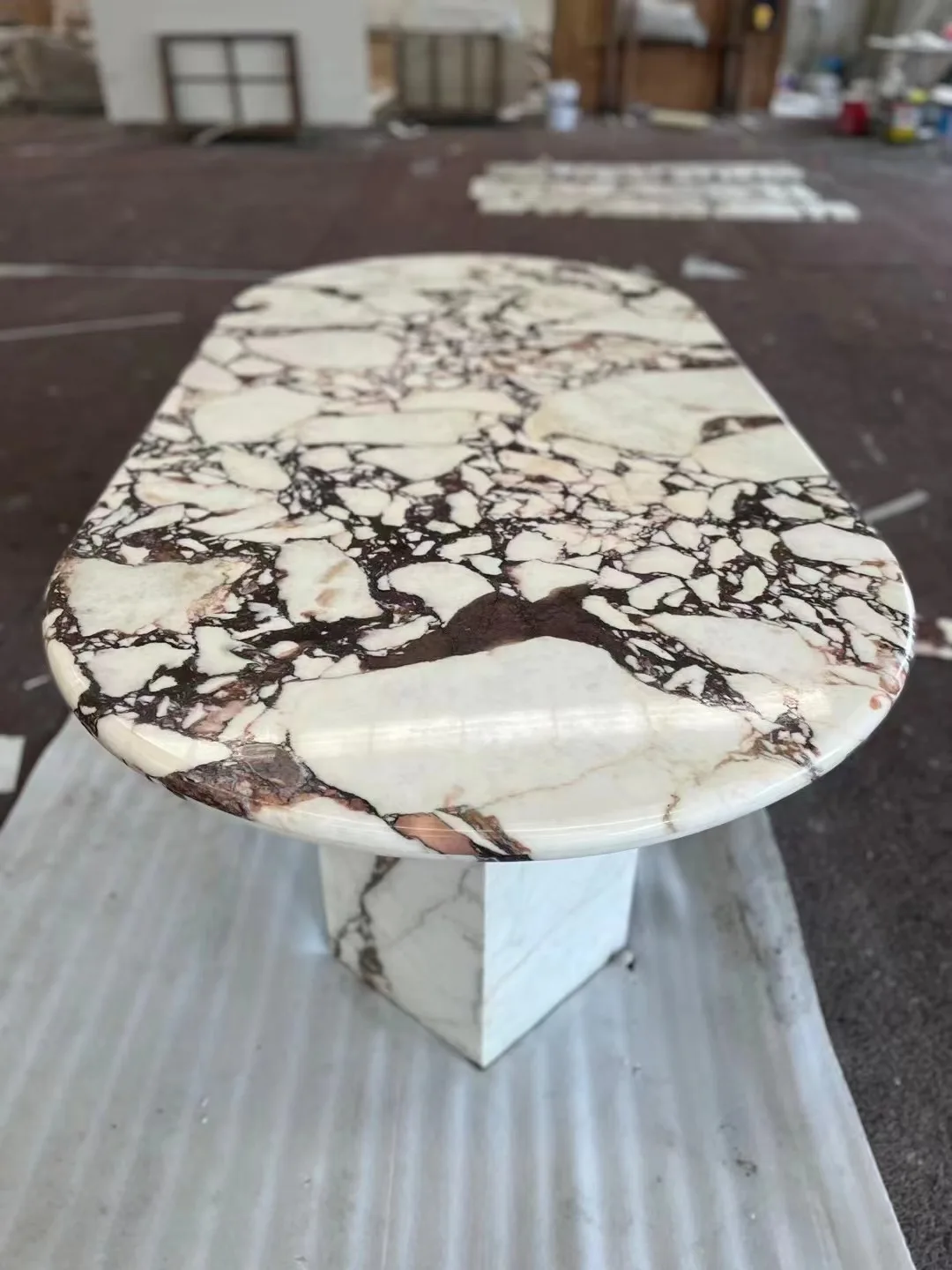 Calacatta Viola Marble Table - Elegant & Durable Design