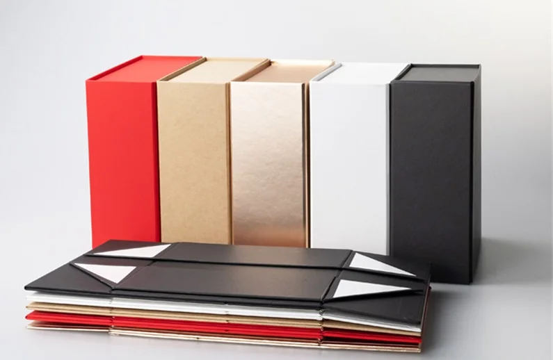 Sketsa Packaging Box - Elegant Ivory Gift Box with Ribbon