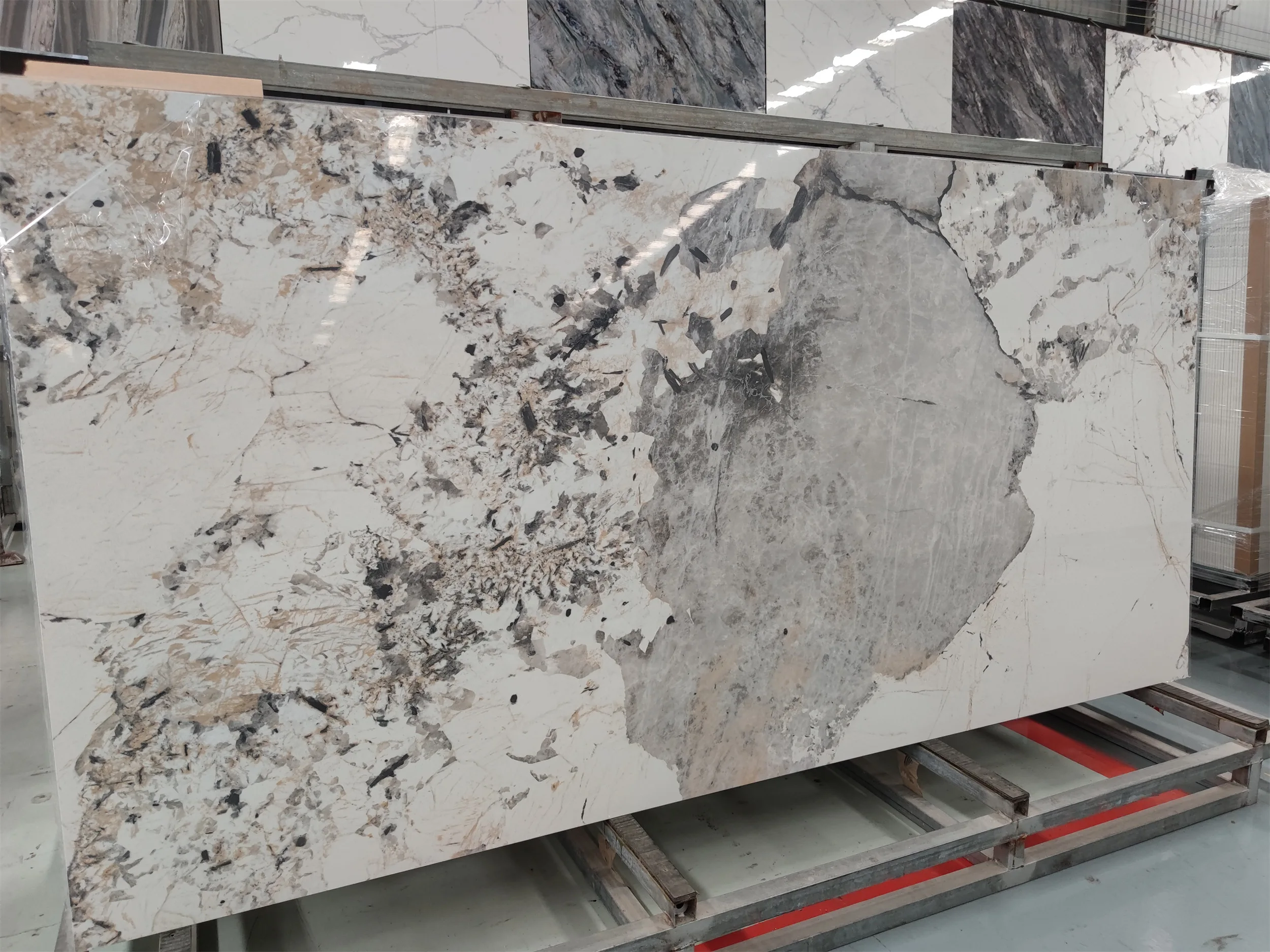 China Pandora Big Porcelain Slab for Table Top - Versatile & Stylish