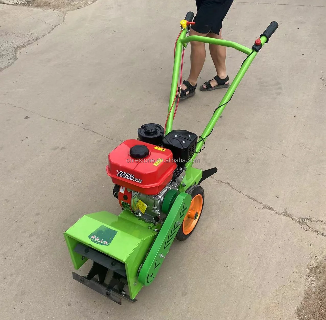 High Productivity Small Tiller - Efficient Weeding Machine