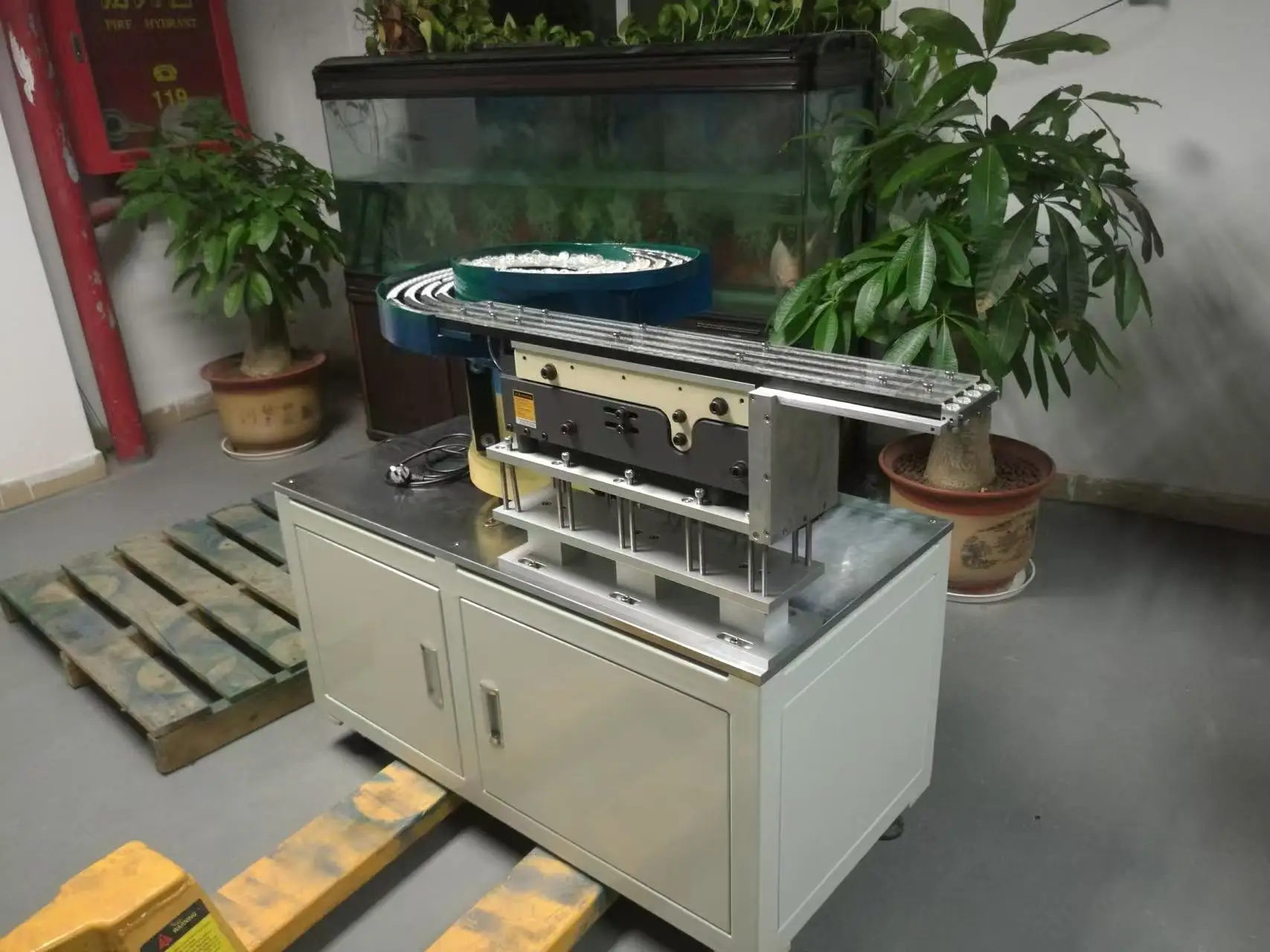 Han Run Automatic Single Row Parallel Serial Spot Welding Machine Power ...