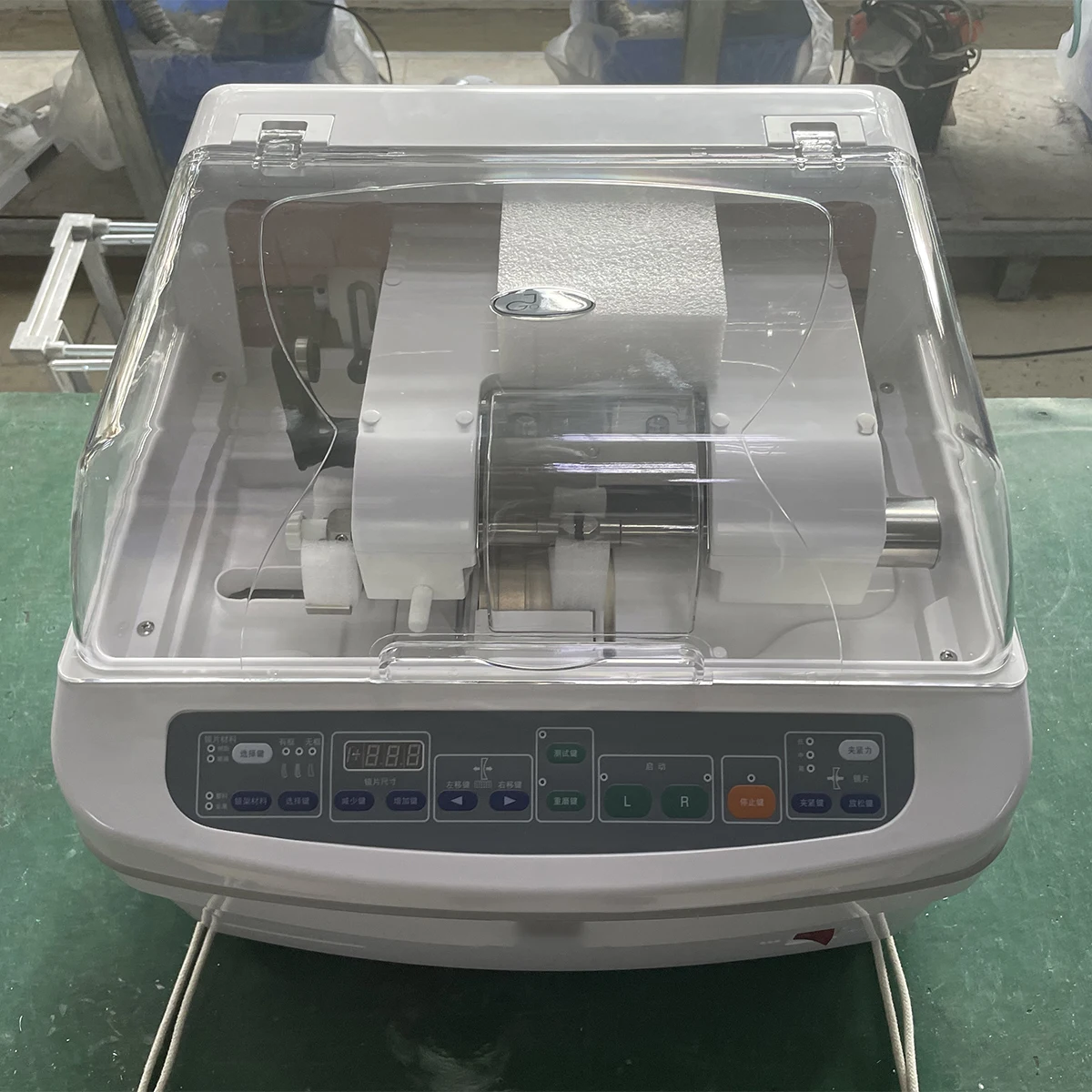 SJG-5100 Optical Lens Cutting Machine - Precision & Efficiency