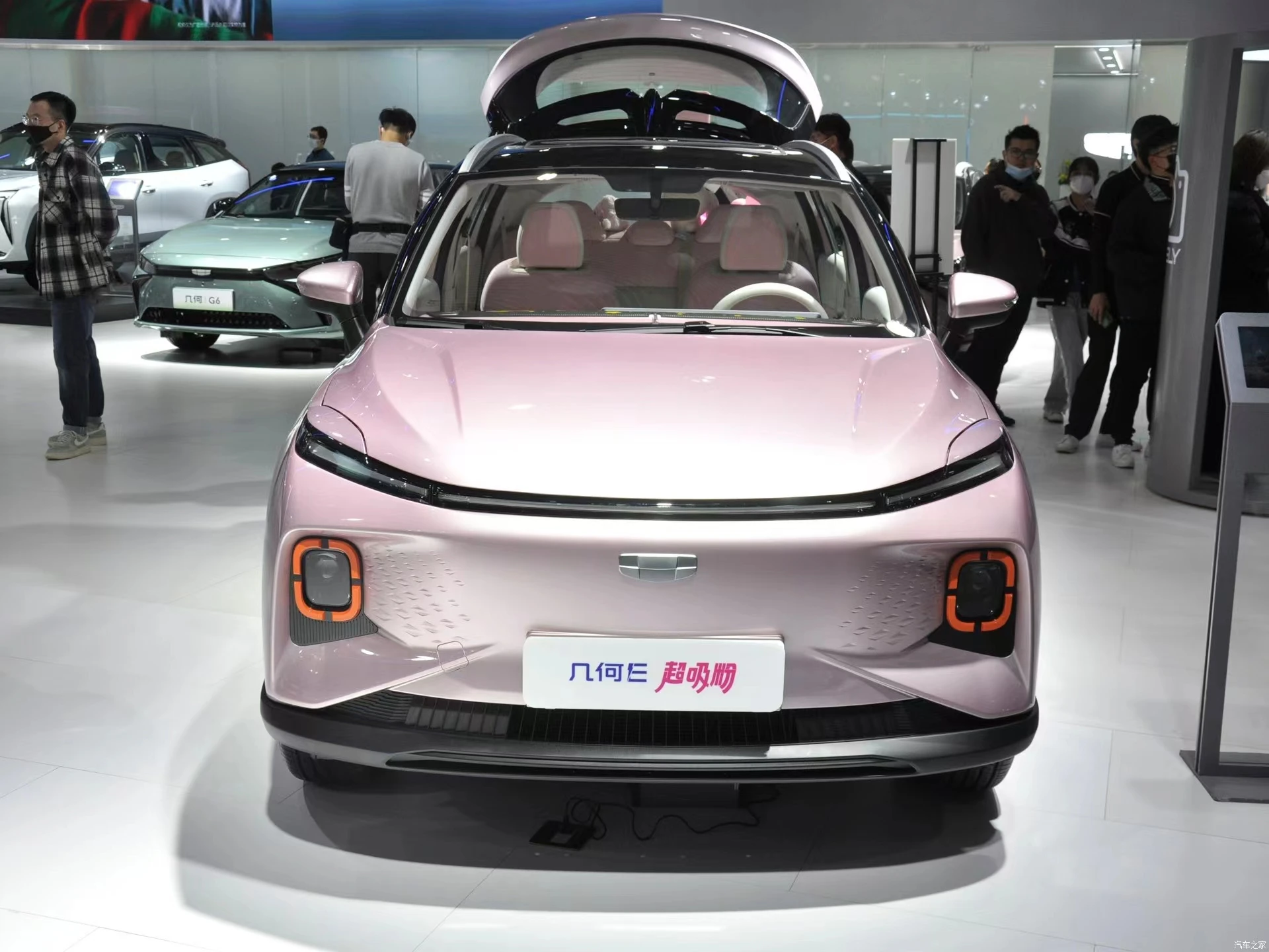 Geely Geometry Jihe E Luxury New Energy Vehicle With Fast Speed Left ...