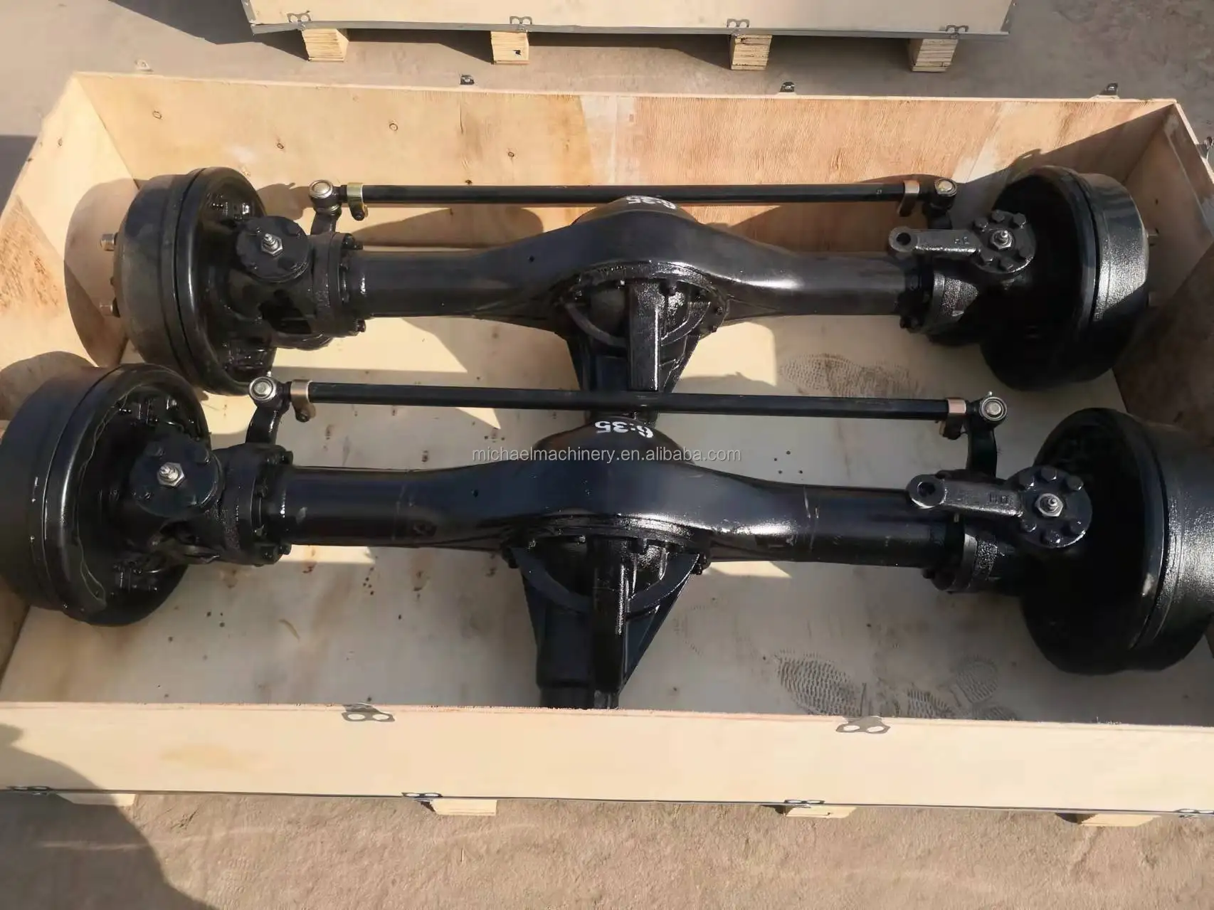 RHD/LHD Mitsubishi Fuso Canter 4WD Front Wheel Drive Steer Axles ...