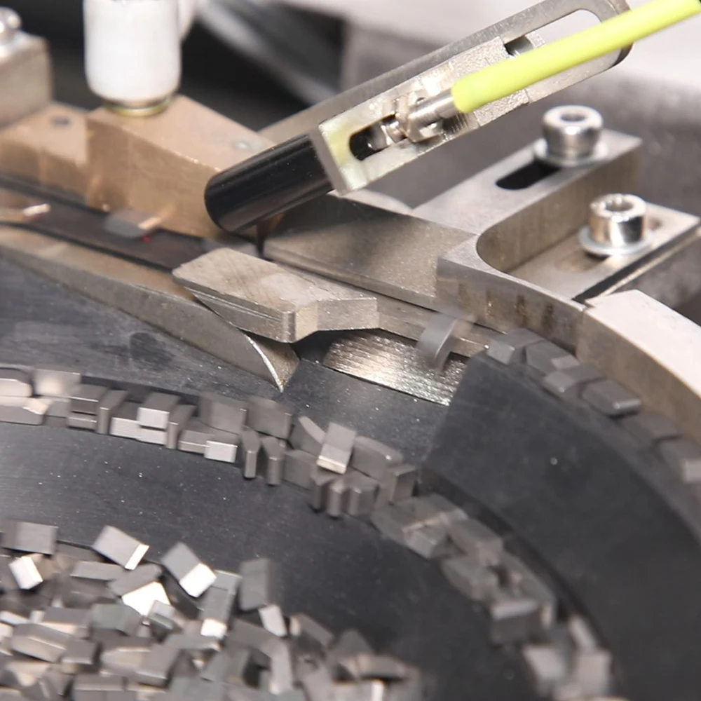 HTC-750P Automatic Brazing Machine - High Efficiency & Easy Operation