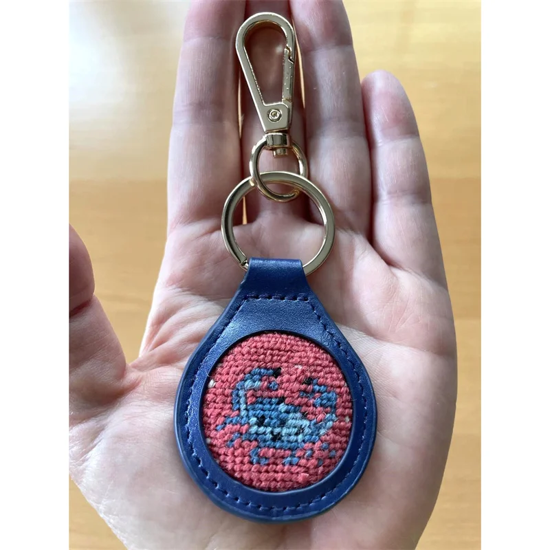 SNK005 Luxury Key Chain Round Embroidered Designer Fashion Leather Key ...
