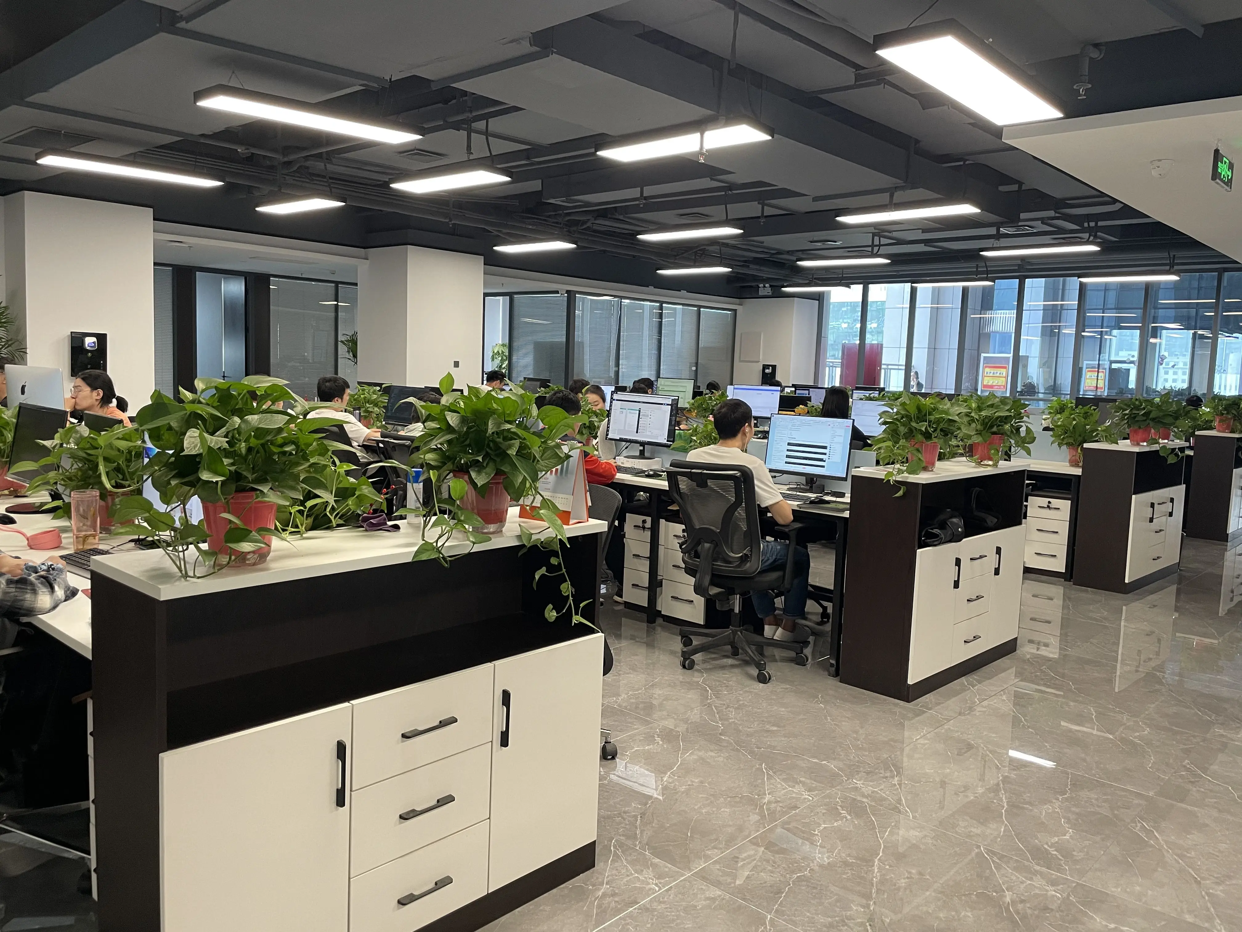 Nokia Rru Frgq Azna Fxed Fedb Fxef Frgu Frgt Frgx Ahdb Ahhb Aheb Frhf ...