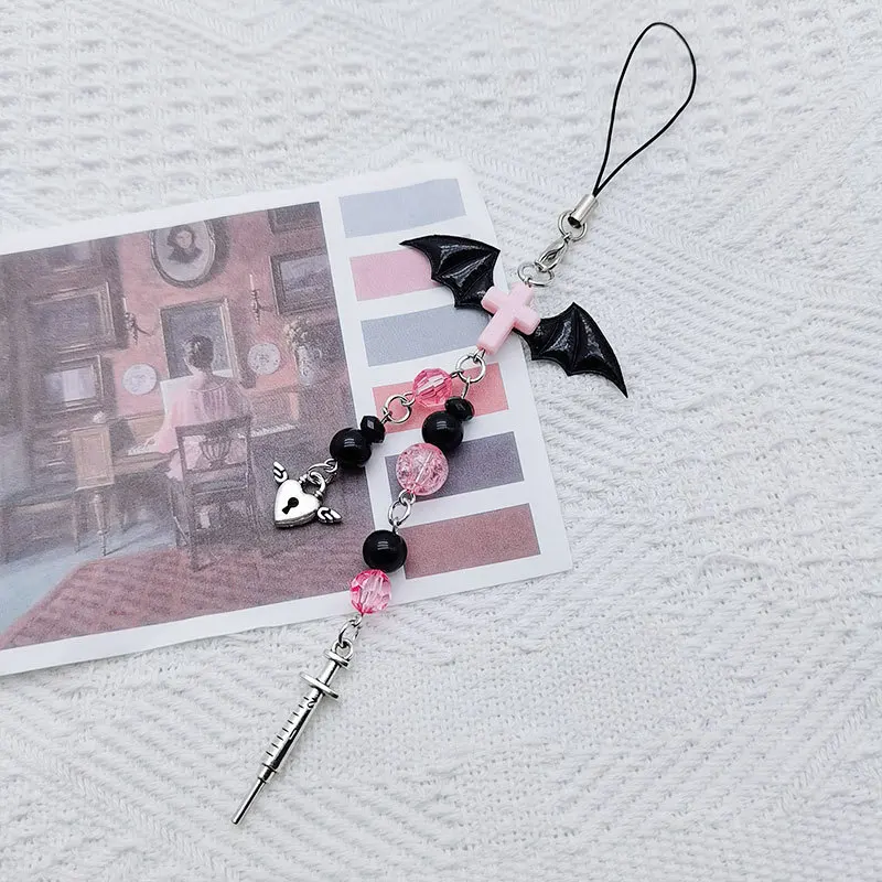 Mengda Gothic Dark Style Demon Bat Wing Syringe Heart Lock Mobile Phone ...