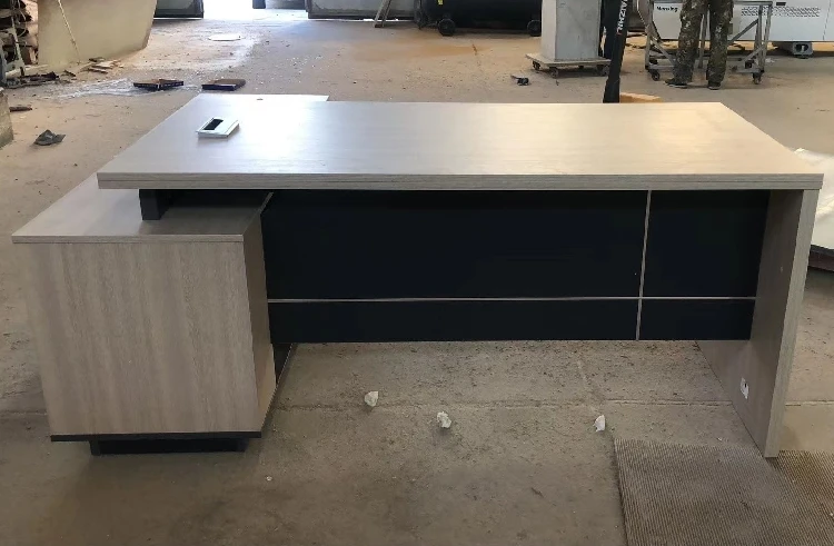 Customized Manager Computer Desk Director Office Table Furniture Modern Large CEO Executive Desk ...