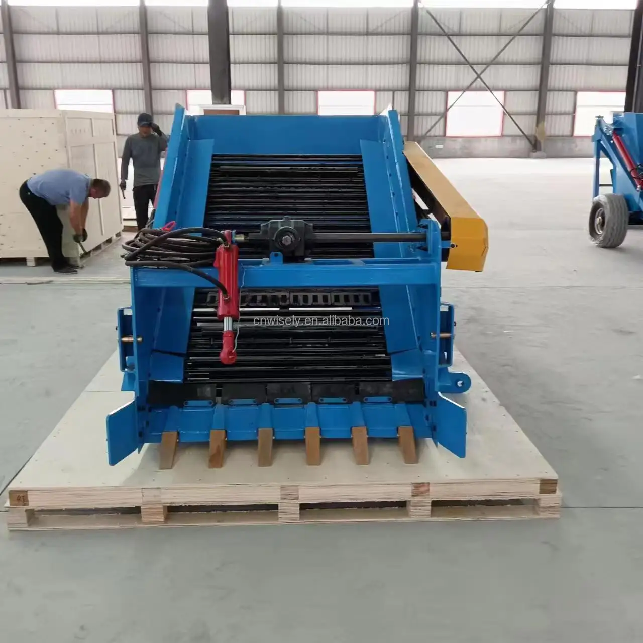 Hot Sale Farmland Soil Screening Stone Removal Machine Stone Picker ...