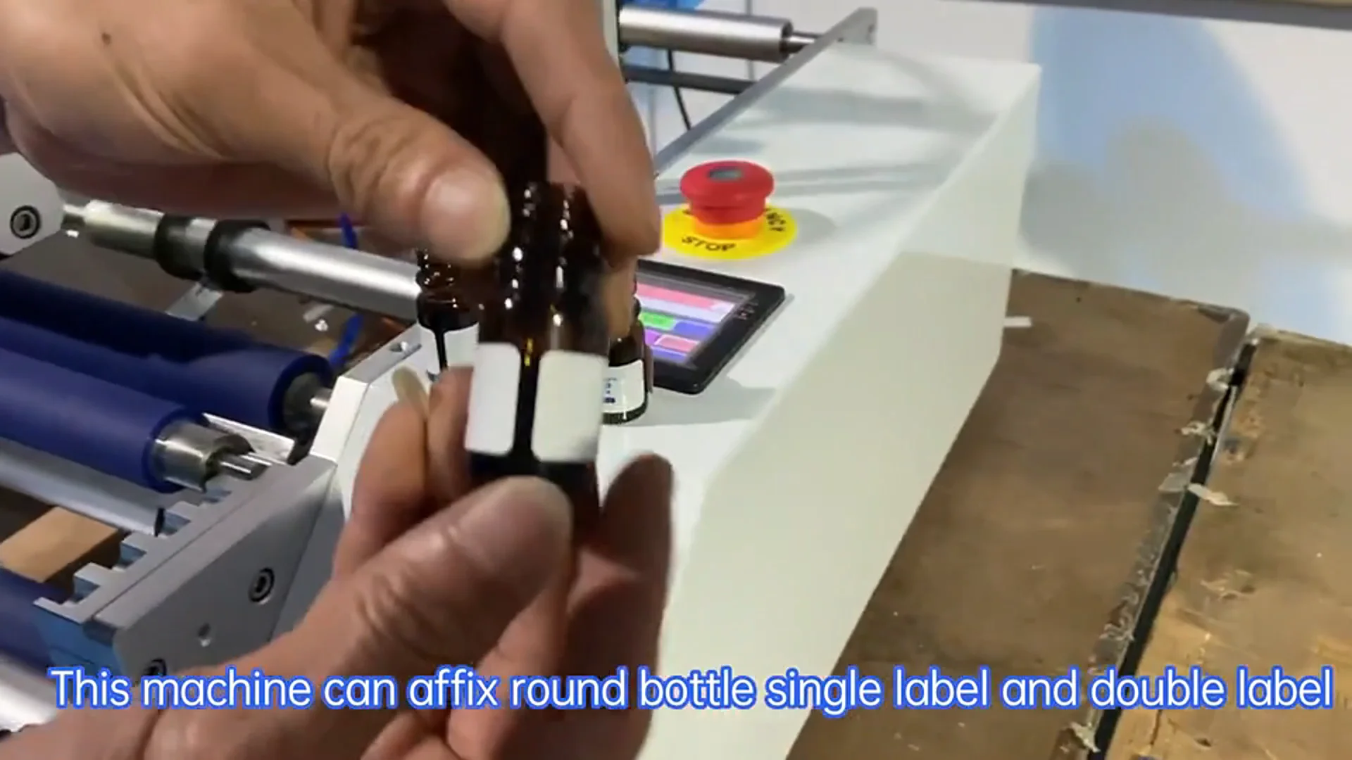 Semi-automatic Glass Jar Labeler Shampoo Juice Plastic Round Bottle ...